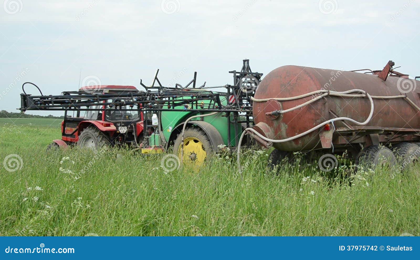 Tractor trailer stock video footage. Video of agriculture - 37975742