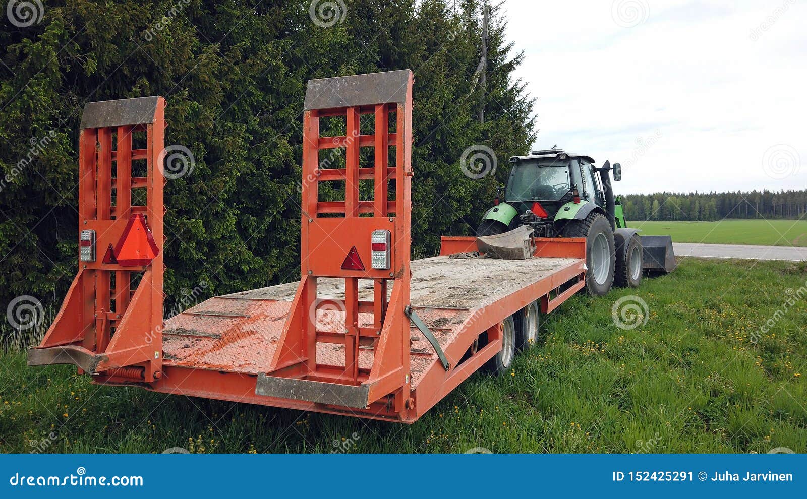 Tractor and trailer stock image. Image of semitrailer - 152425291