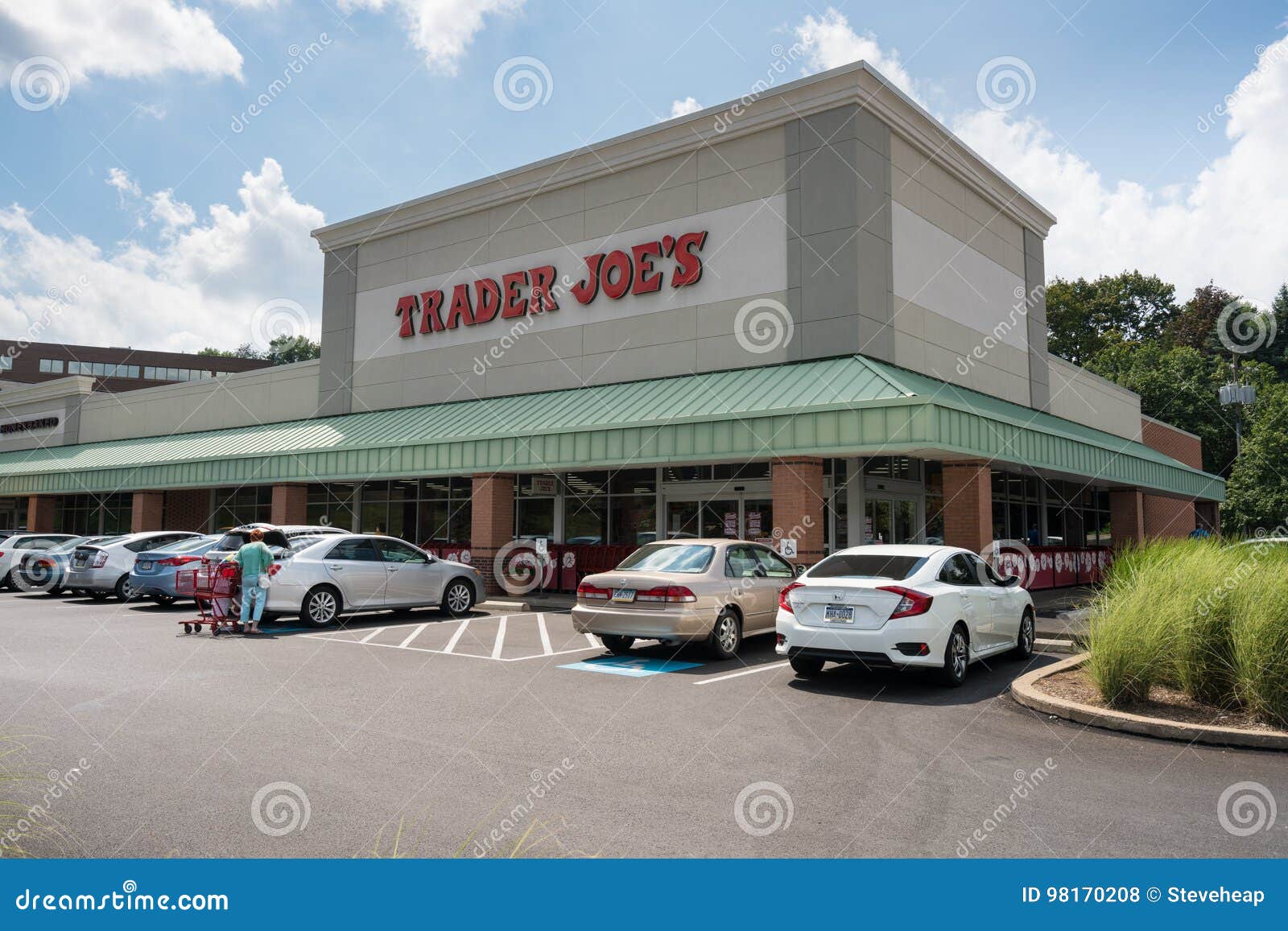 Trader Joe`s Grocery Store in Pittsburgh PA Editorial Stock Photo ... Trader Joe`s Grocery Store in Pittsburgh PA Editorial Stock Photo ...
