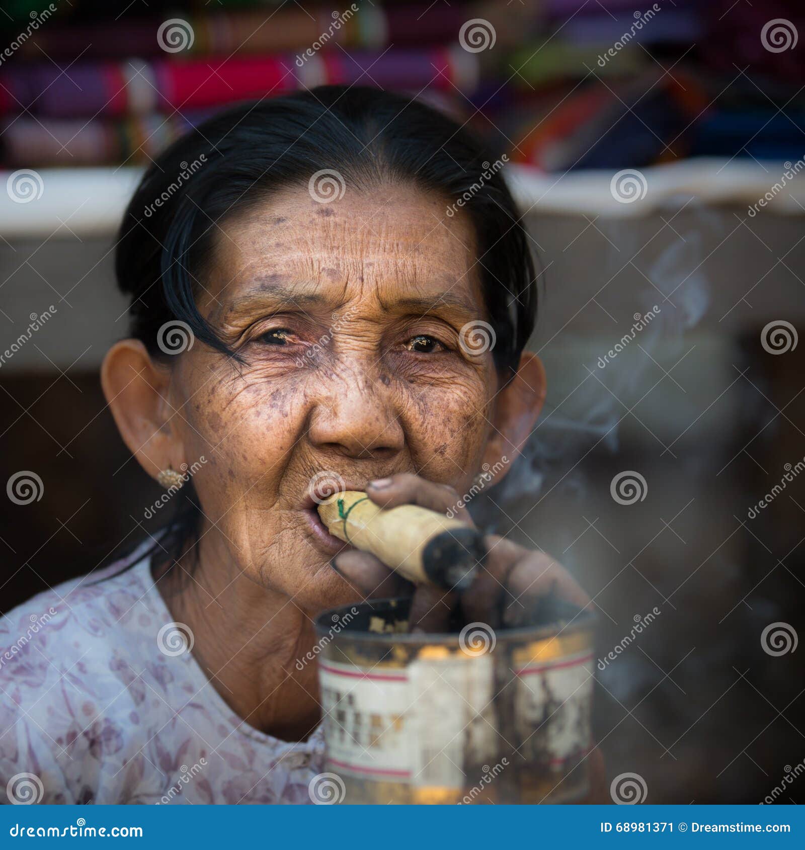 Tradition of Smoking Cheroot in Myanmar. Editorial Photo - Image of ...