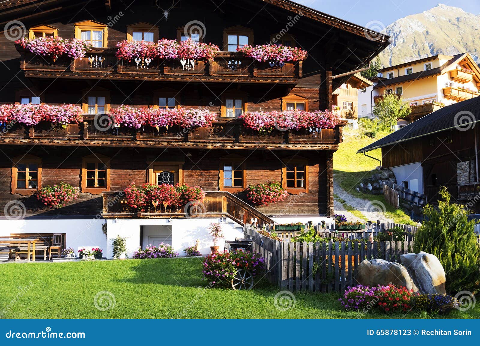 Traditional alpine house stock image. Image of flora - 65878123