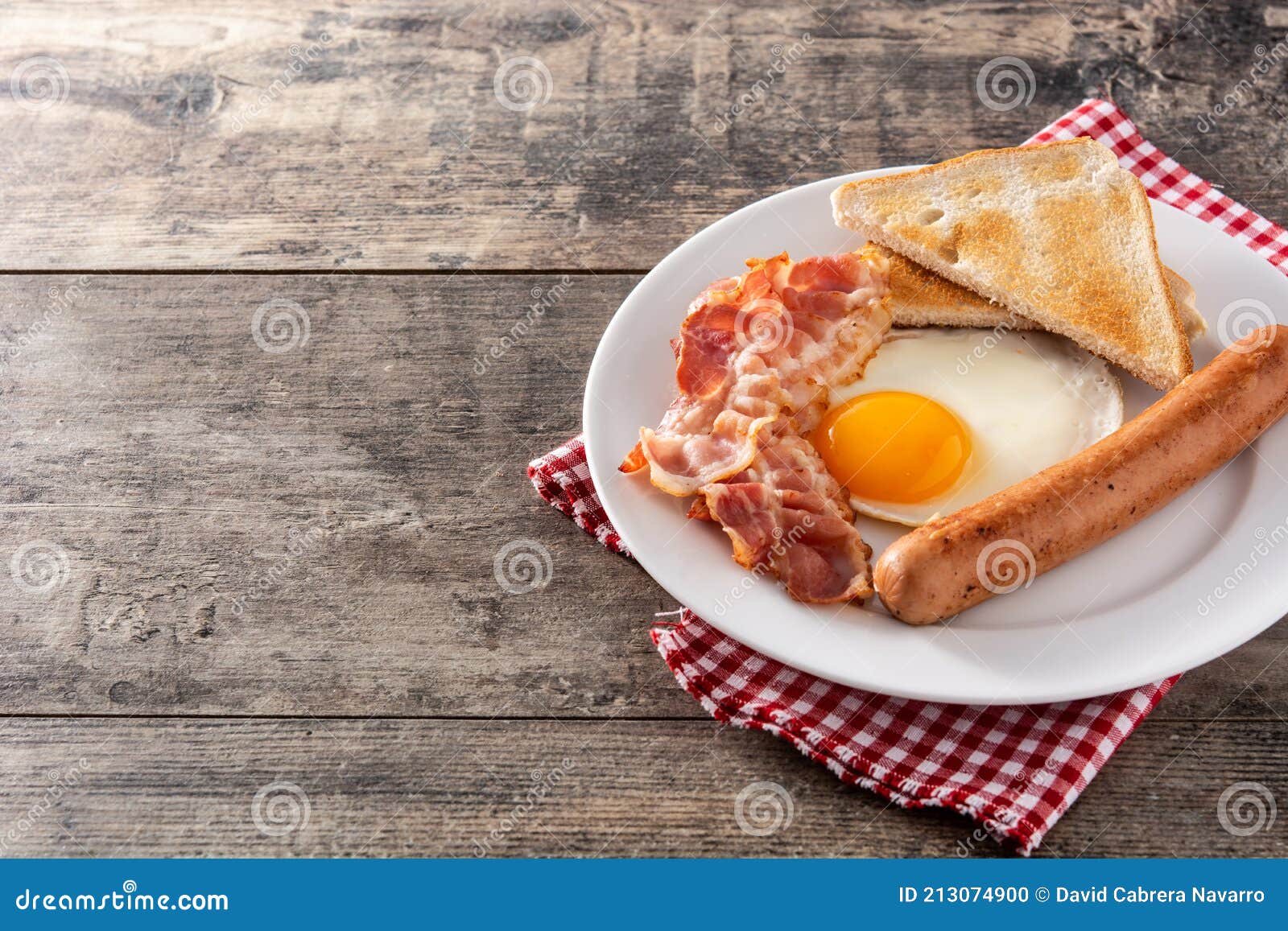 Traditional American Breakfast Stock Photo - Image of bacon, american ...
