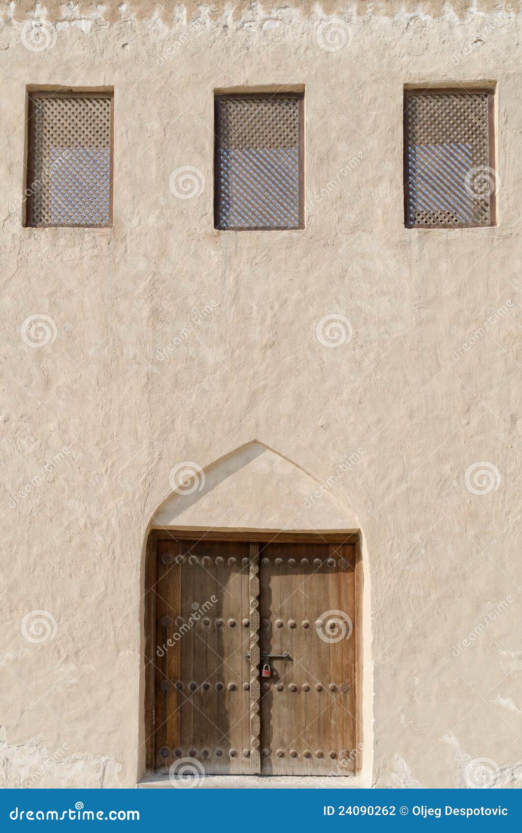 Traditional Arabian Exterior Stock Photo - Image of windows, arabic ...