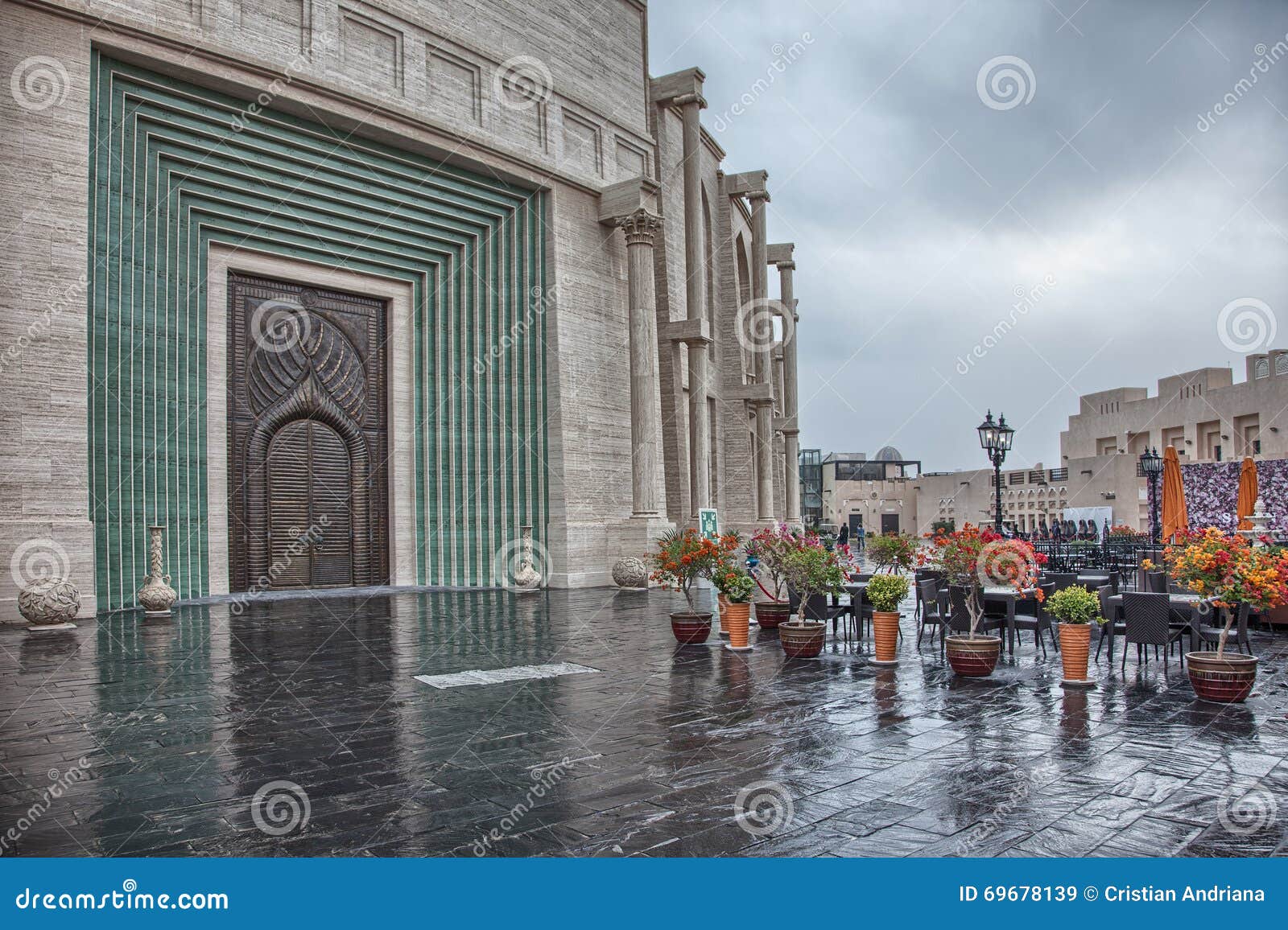 Traditional Arabic Entry Door in Doha, Qatar. Stock Image - Image of ...