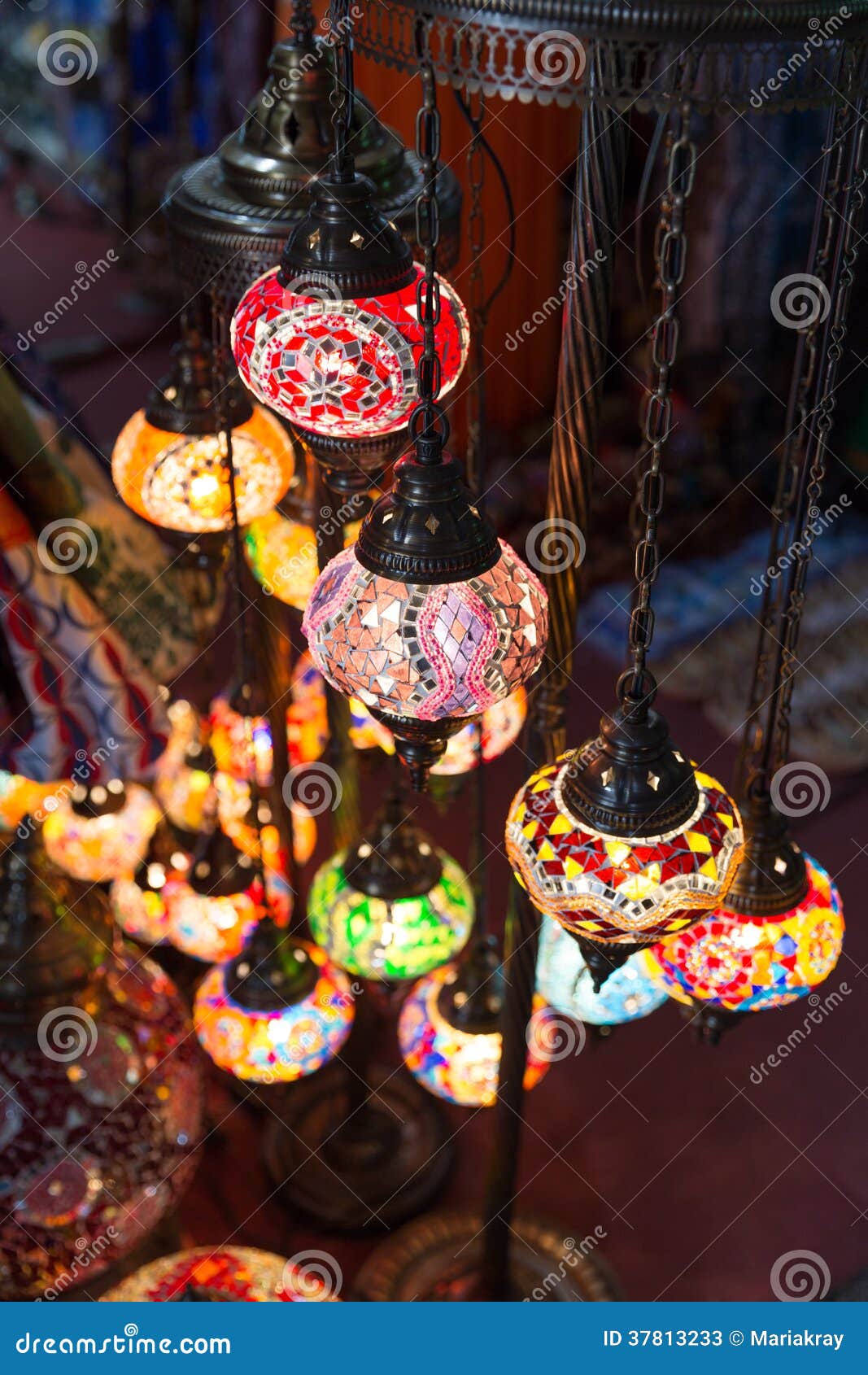 Traditional arabic lamps stock image. Image of emirates - 37813233