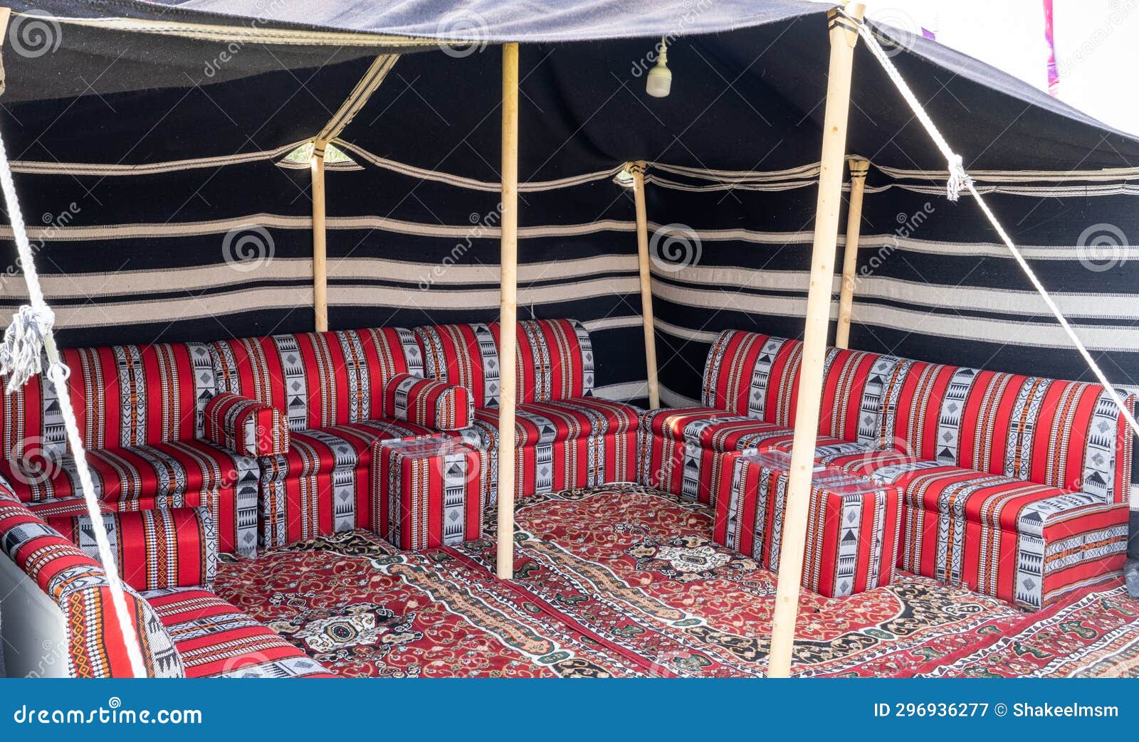 Traditional Arabic Tent at the Qatar Souq Stock Image - Image of ...