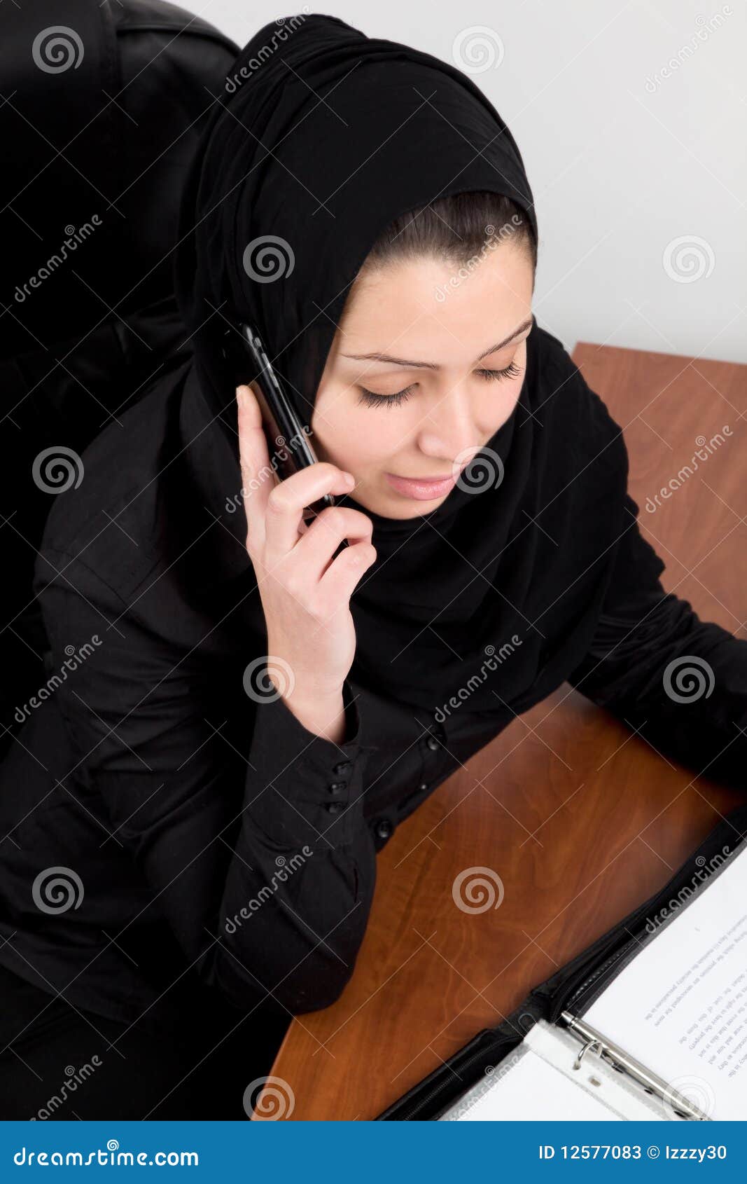 Traditional Arabic Young Woman at the Office Stock Image - Image of ...
