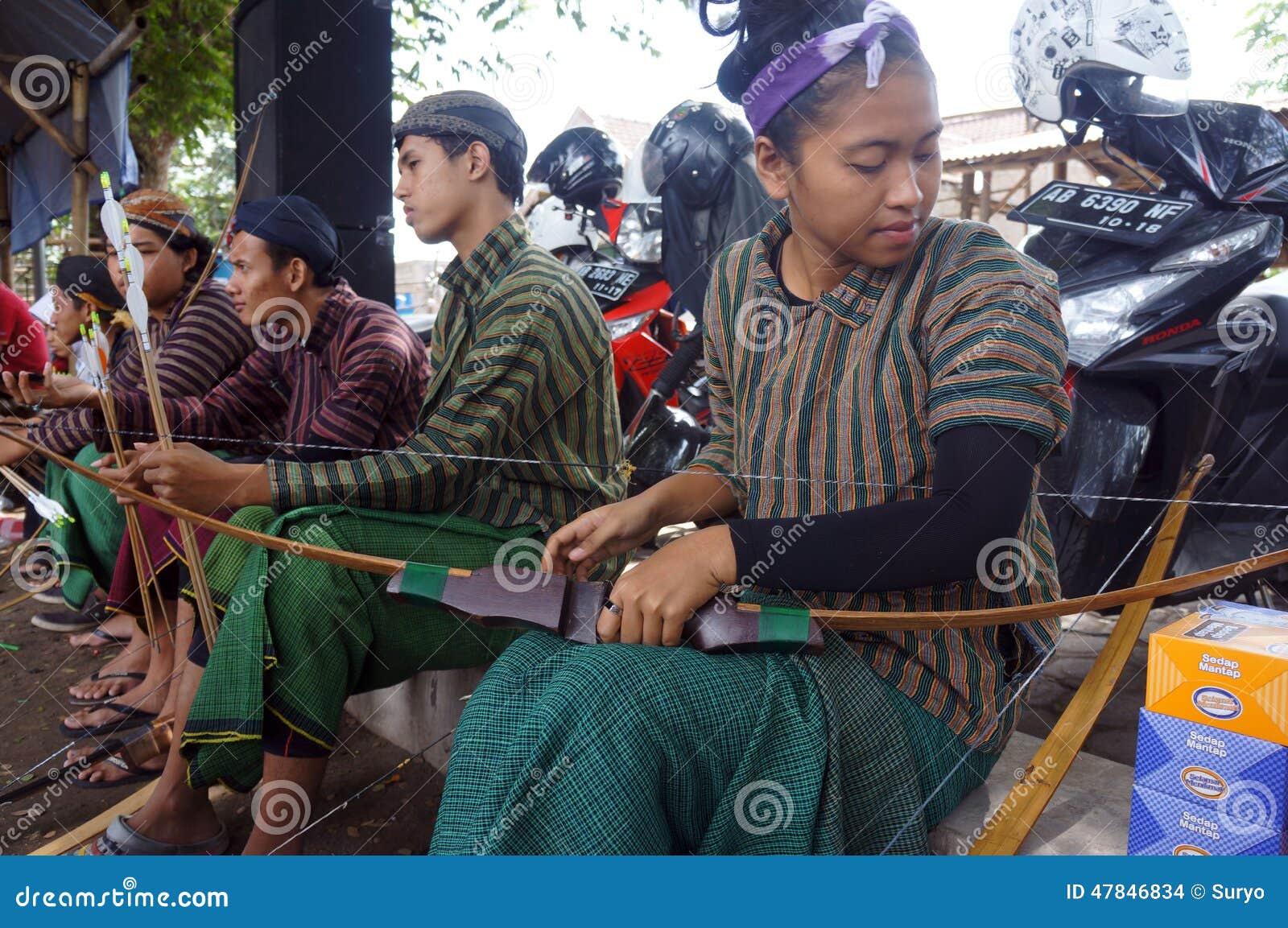 Traditional archery editorial stock image. Image of java - 47846834