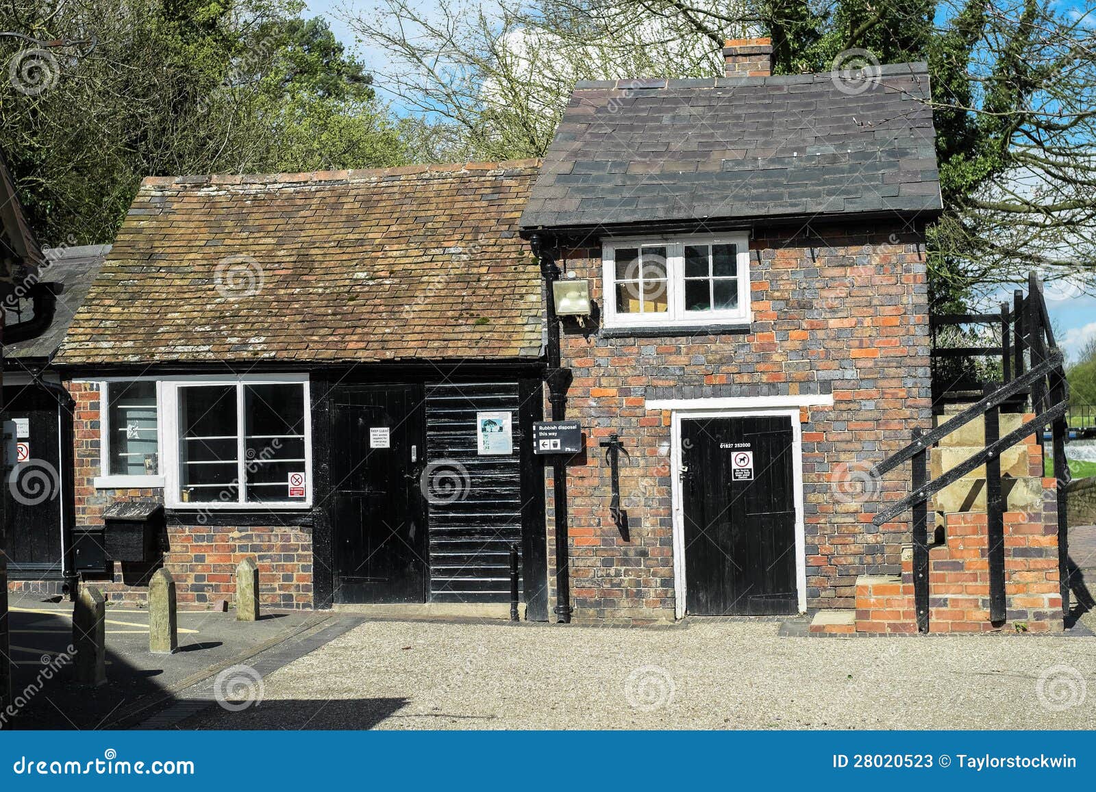 Traditional architecture stock image. Image of block - 28020523