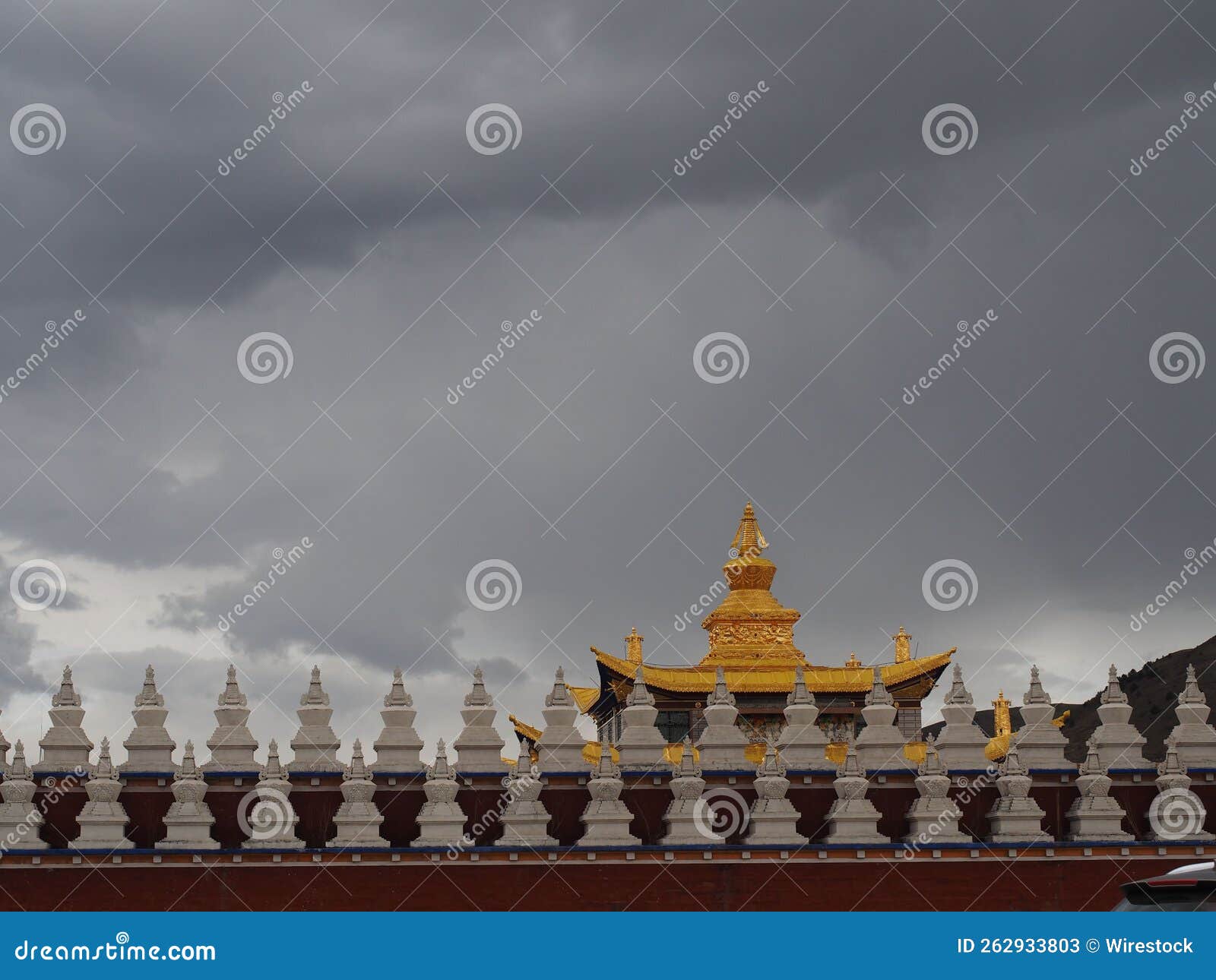 Traditional Asian Building Landmark Stock Image - Image of stone ...