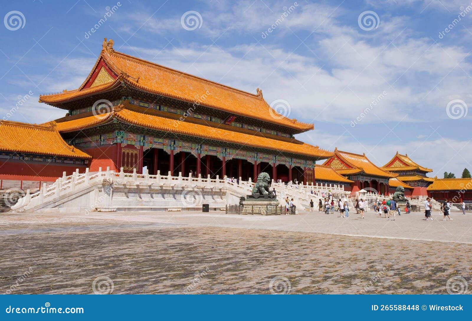Traditional Asian Building at Sunlight Editorial Stock Photo - Image of ...