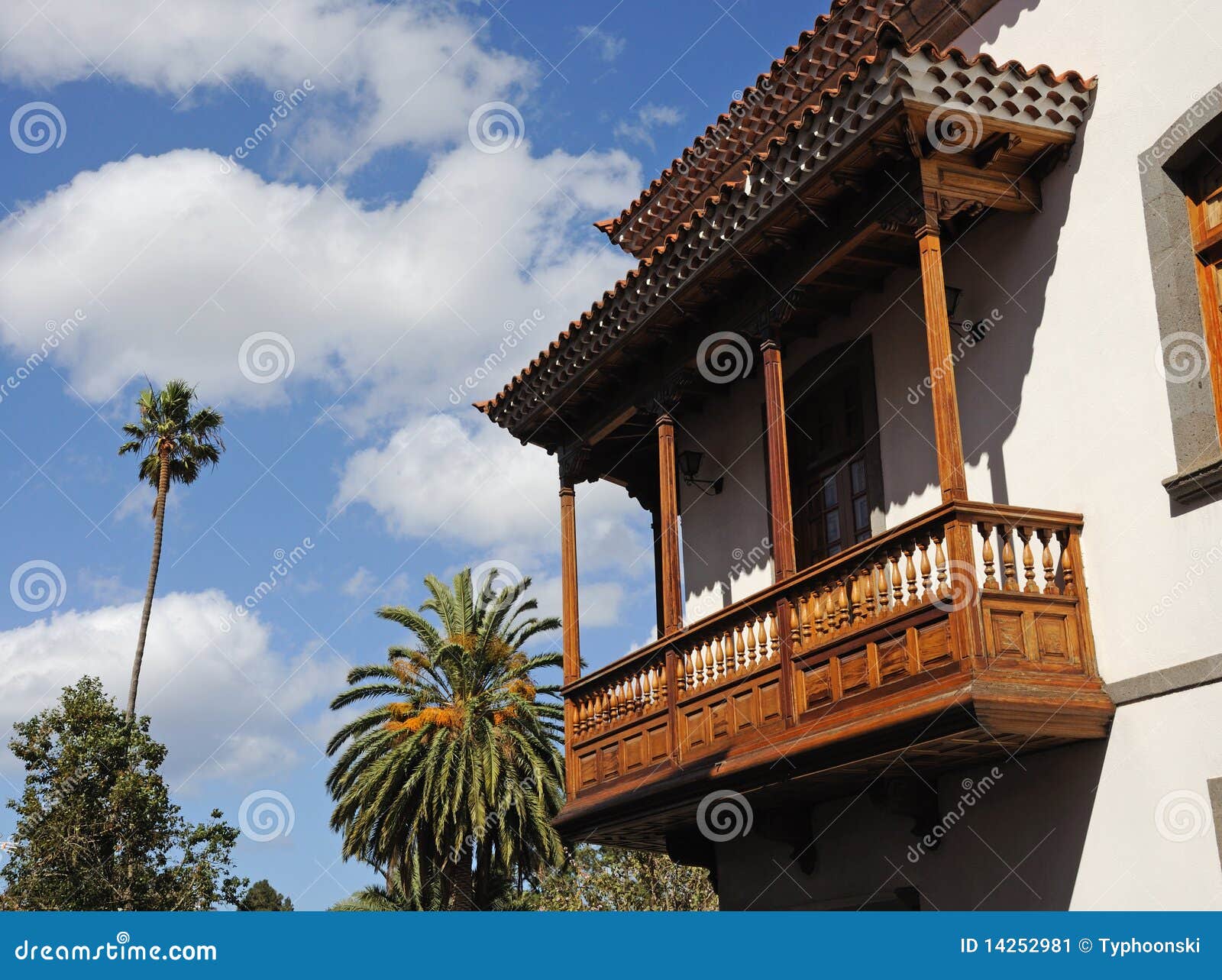 Traditional Balcony in Gran Canaria Stock Image - Image of gran, palm ...