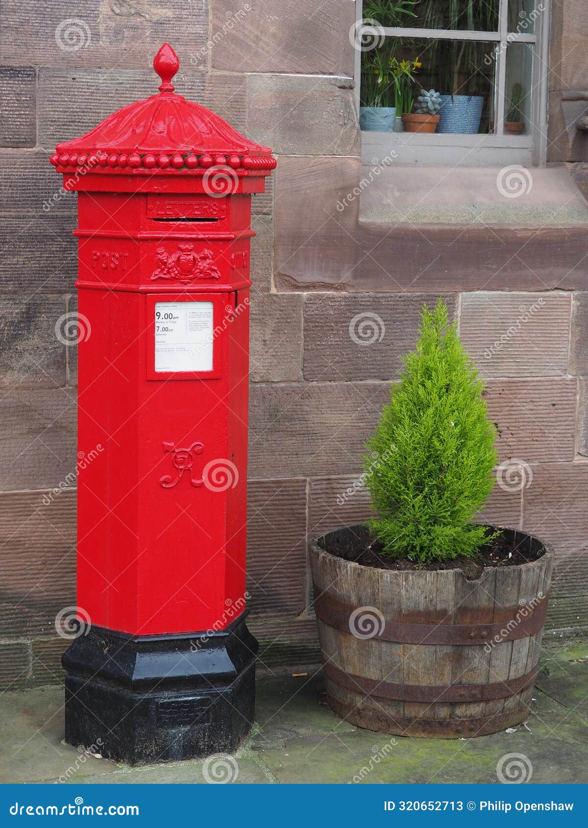 Traditional Bright Red Cast Iron British Victorian Octagonal Post Box ...
