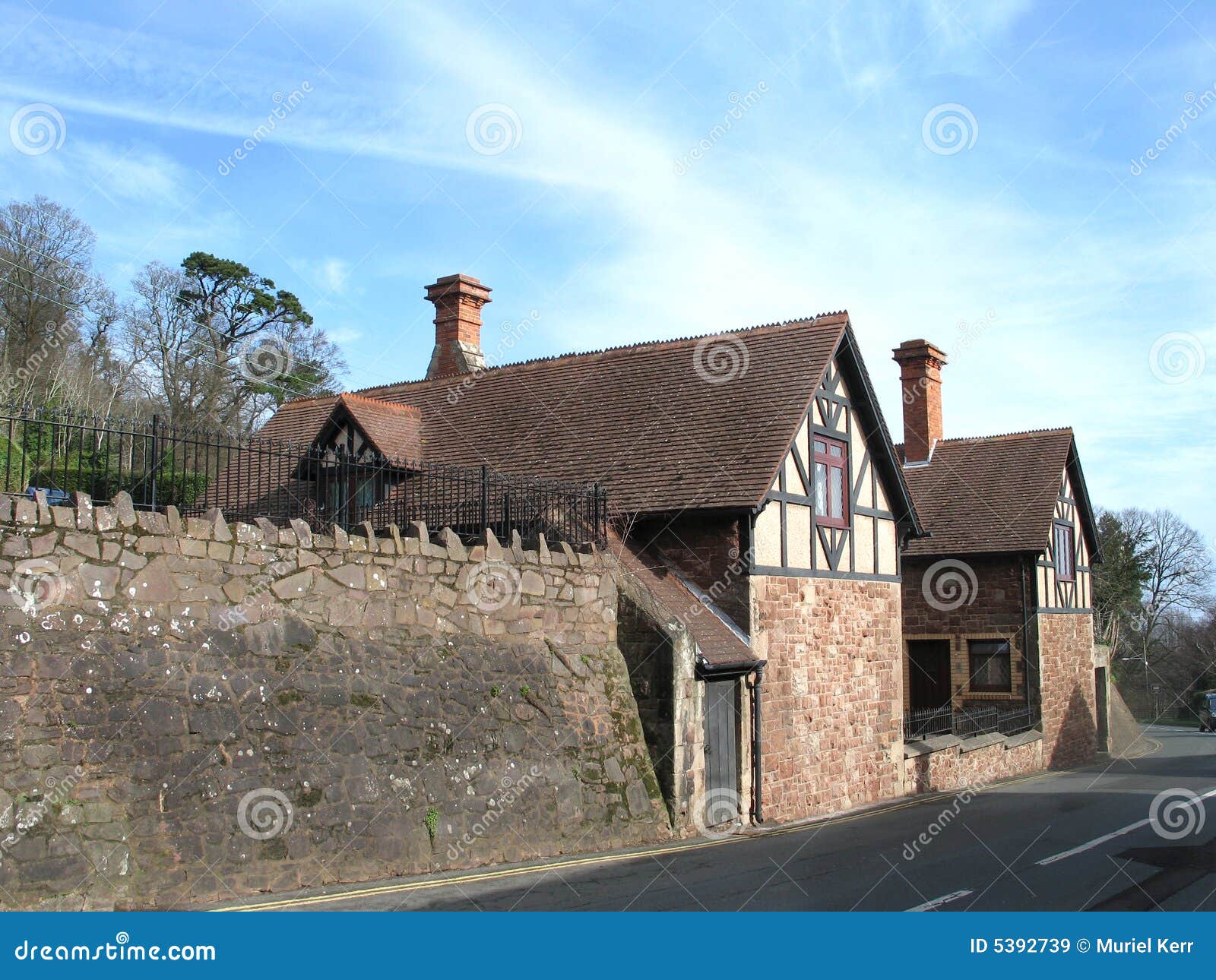 Traditional British Home stock image. Image of village - 5392739