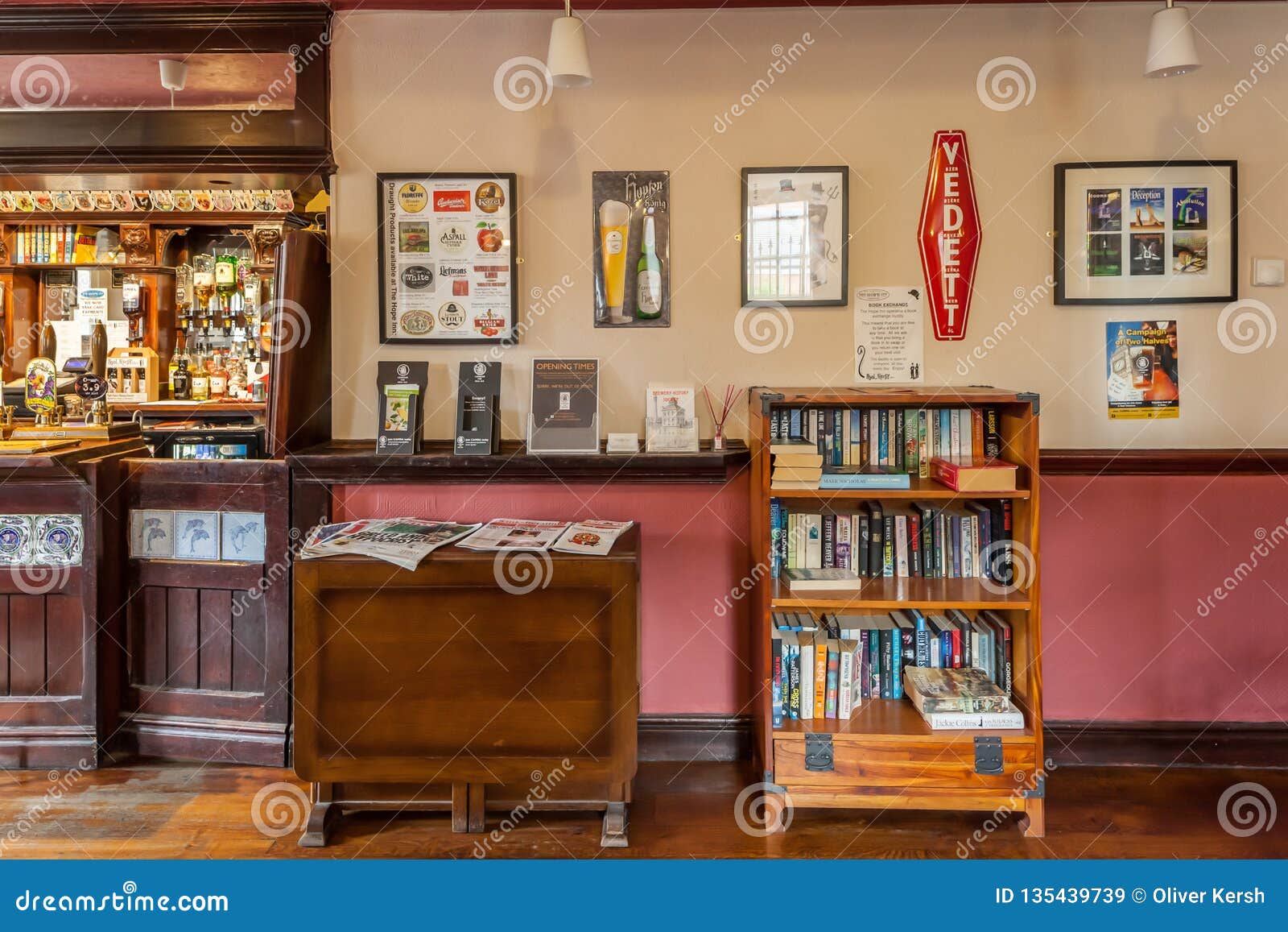 Traditional British Pub Interior Editorial Stock Image - Image of ...