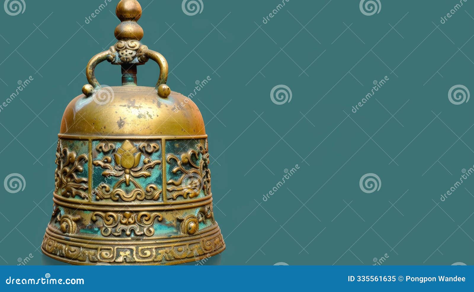 Traditional Buddhist Bell with Plain Background Stock Illustration ...