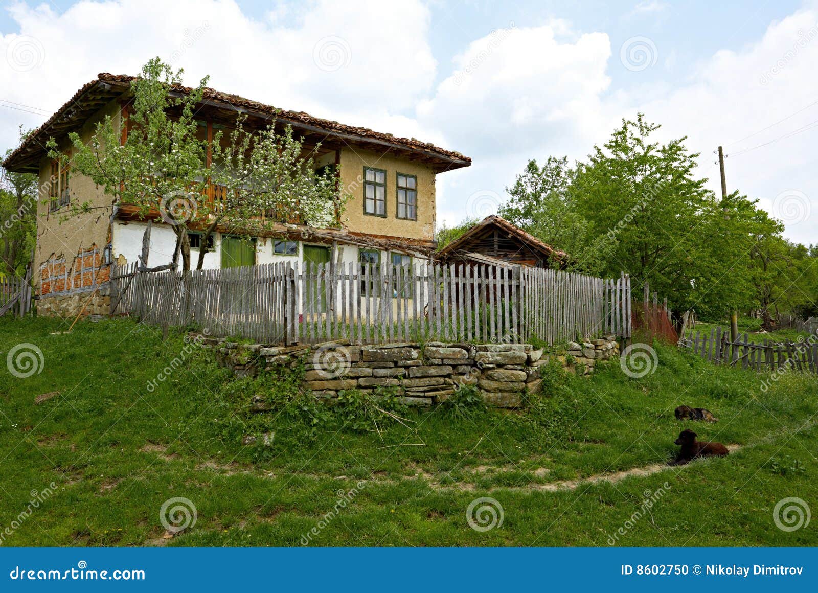 Traditional Bulgarian House Stock Photo - Image of home, house: 8602750