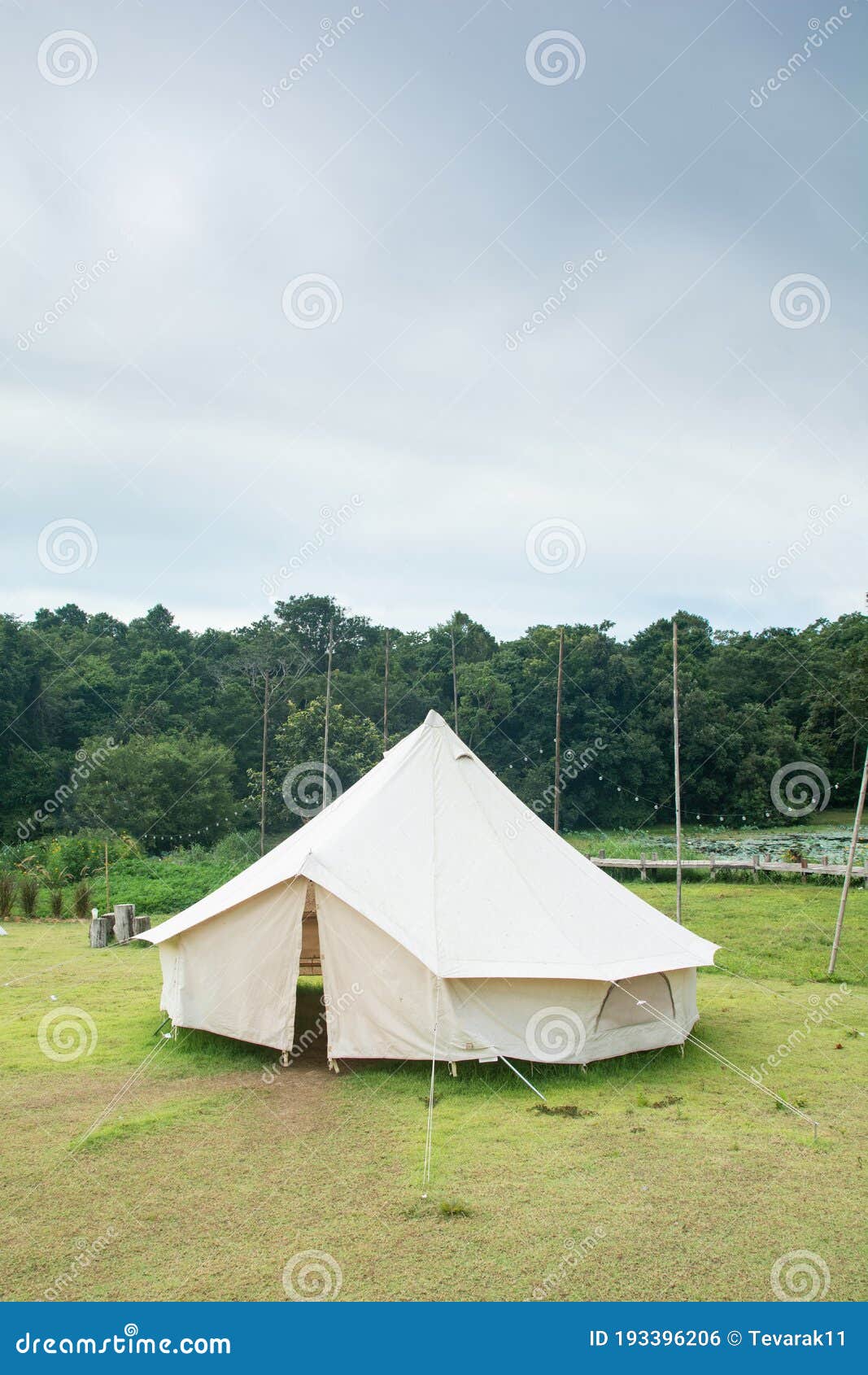 Traditional Canvas Bell Tent in Countryside Stock Photo - Image of ...