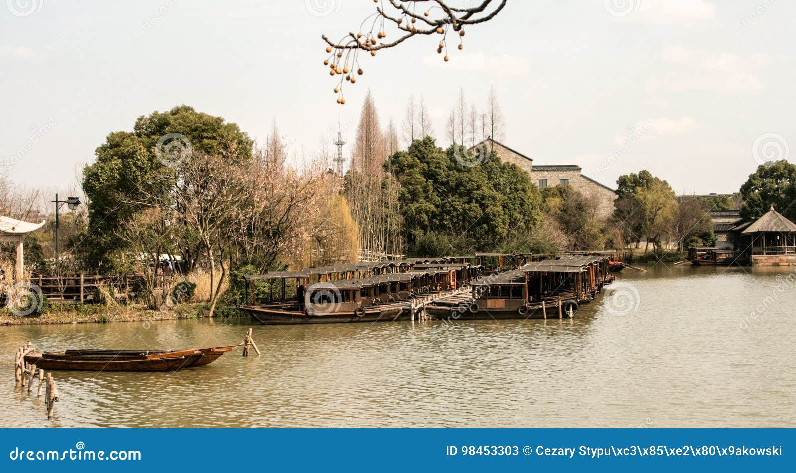 Traditional chinese boat stock image. Image of chinese - 98453303