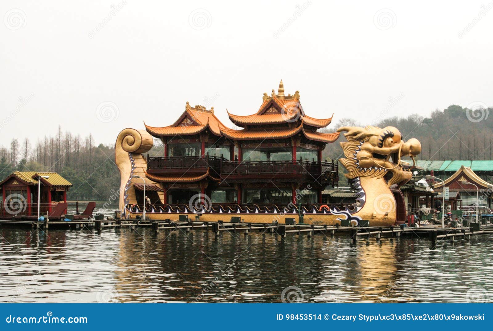 Traditional chinese boat stock photo. Image of sailboat - 98453514