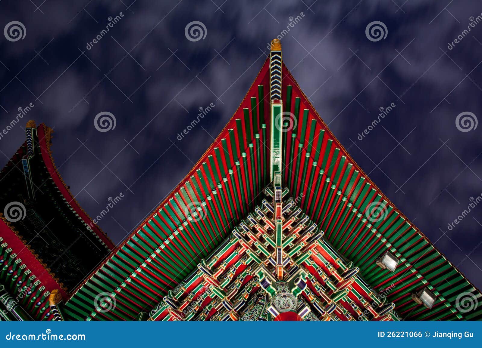 Traditional Chinese Building Stock Photo - Image of chinese, style ...