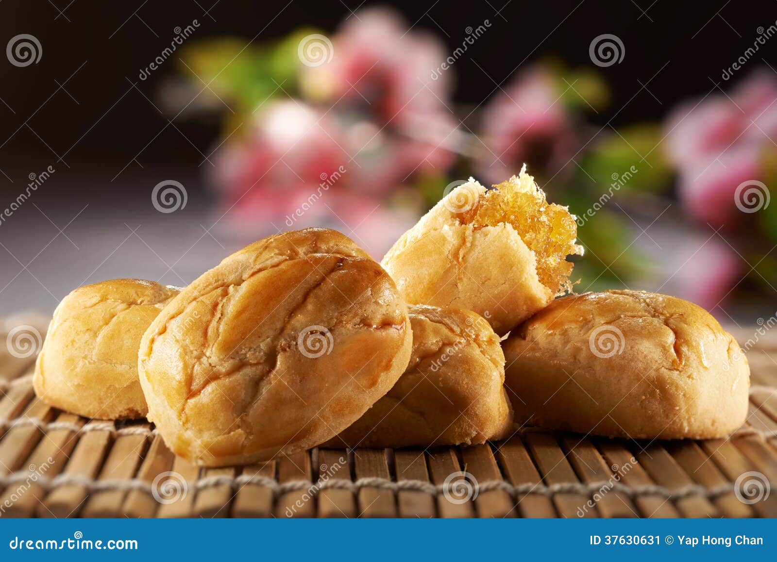 Traditional Chinese Cookies Stock Image - Image of candy, biscuit: 37630631
