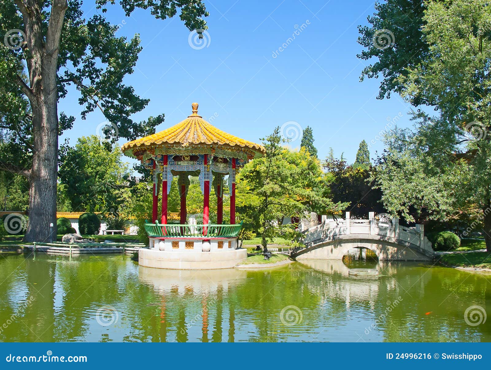 Traditional chinese garden stock photo. Image of bridge - 24996216