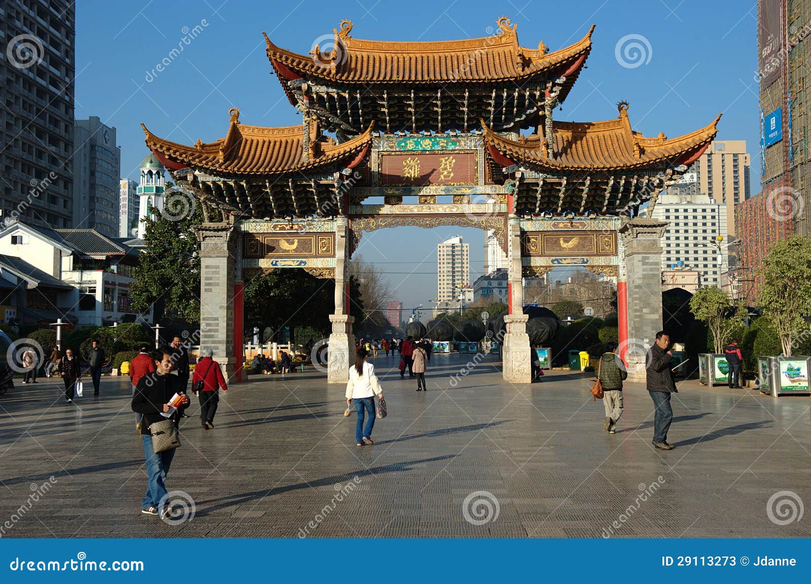 Traditional Chinese Gate editorial stock photo. Image of chinese - 29113273