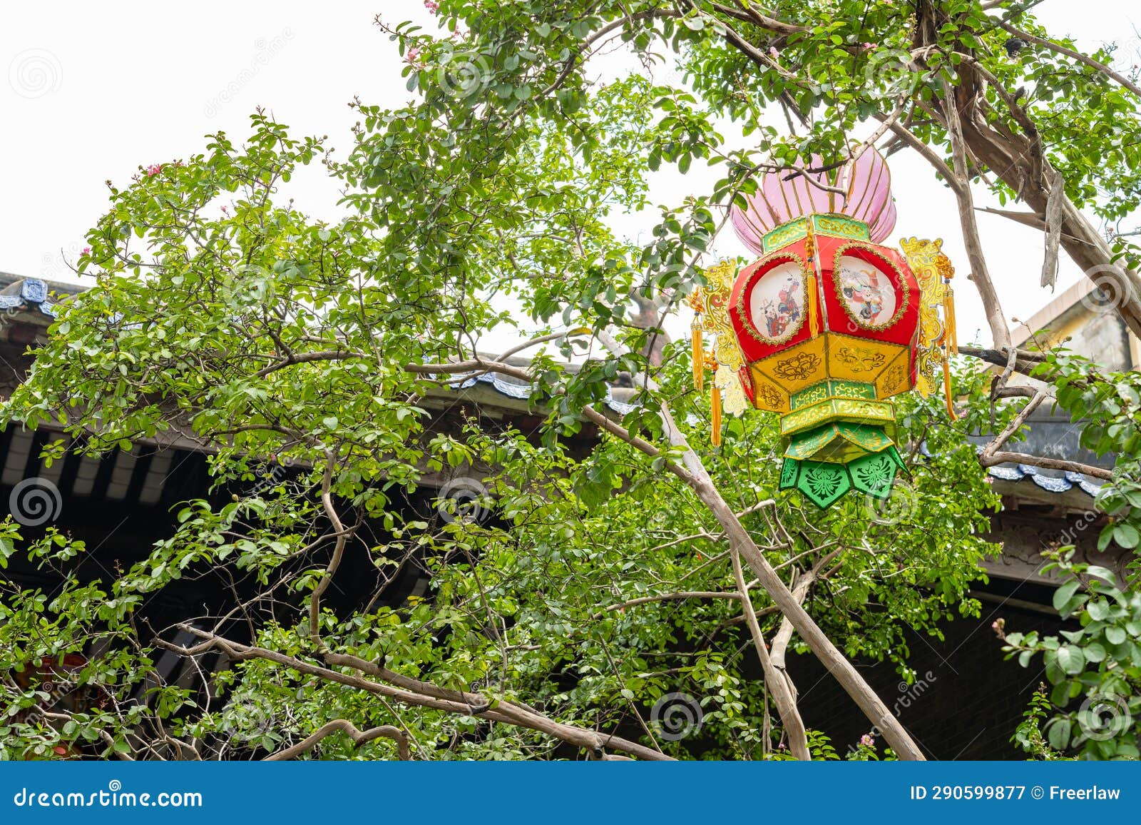 Traditional Chinese Lanterns Hanging on Tree Stock Image - Image of ...