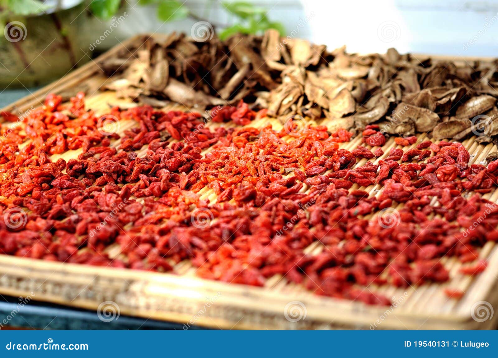 Traditional Chinese Medicine Stock Image - Image of chinese, medlar ...
