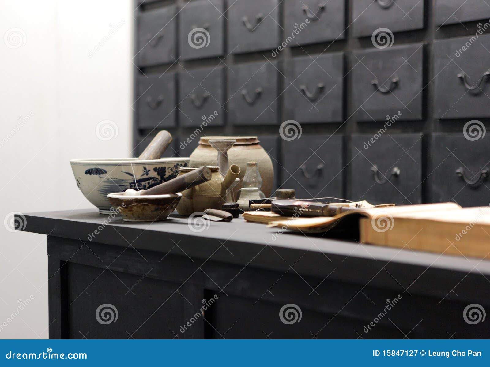 Traditional Chinese Medicine Shop Stock Image - Image of prescription ...