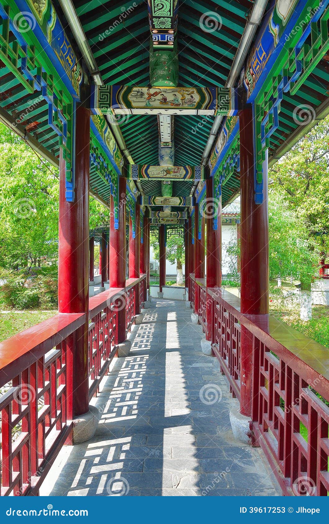 Traditional Chinese Style Corridor Stock Image - Image of garden ...