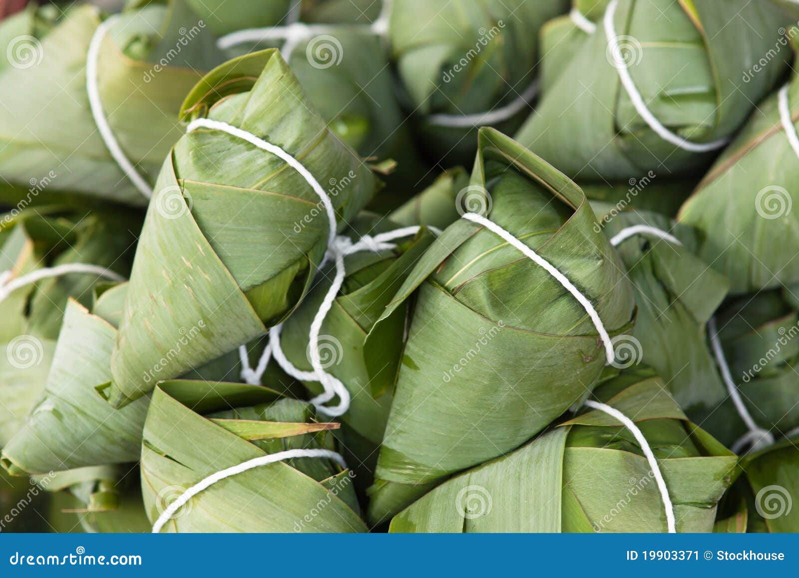 Traditional chinese zongzi stock image. Image of glutinous - 19903371
