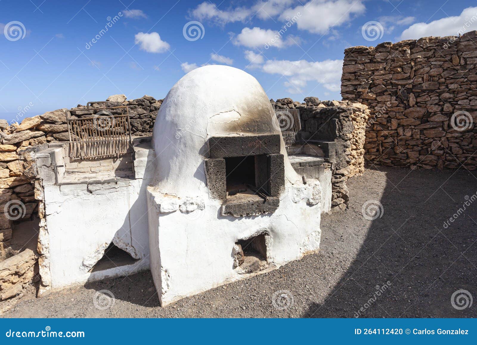 Traditional Clay Oven from the Canary Islands Stock Photo - Image of ...