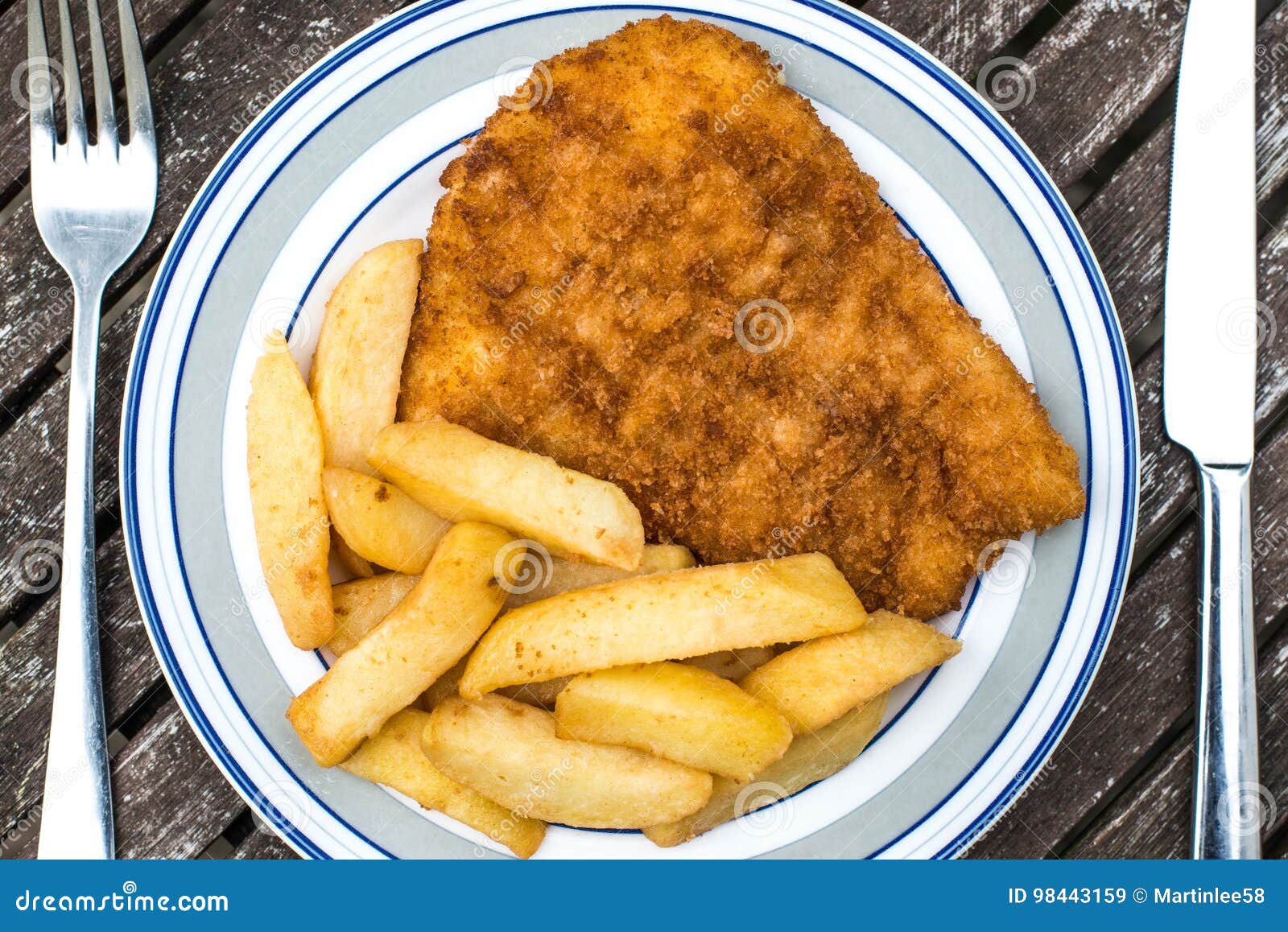 Traditional Cod Fish and Chips Stock Image - Image of food, breadcrumbs ...