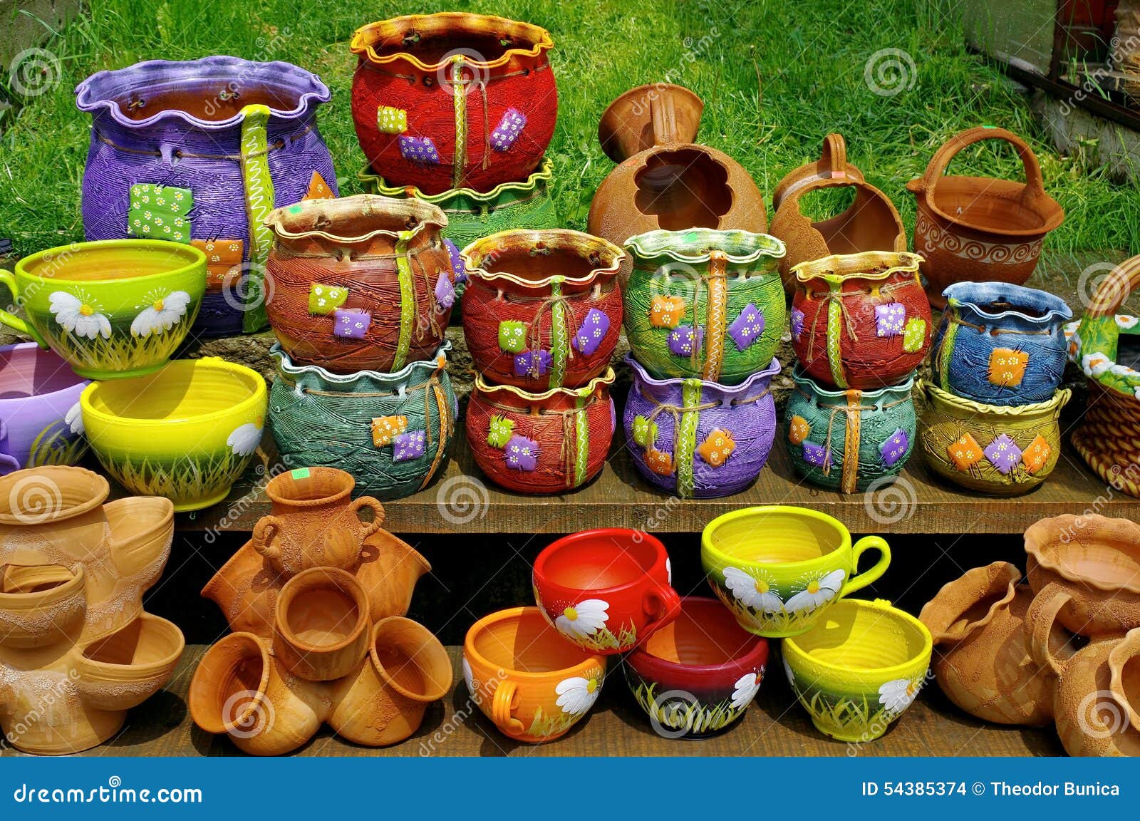Ceramic. Traditional Colored Pottery - Horezu, Romania Stock Photo ...