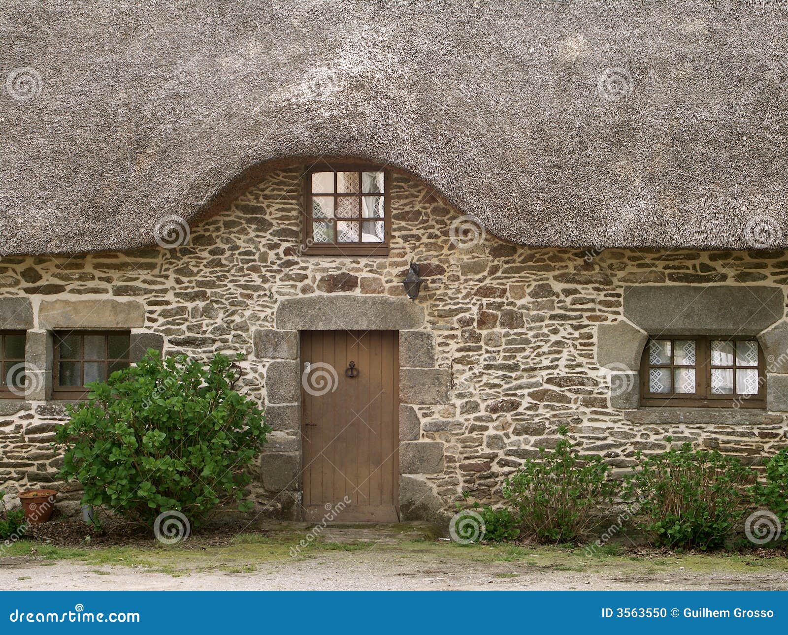 Traditional cottage stock photo. Image of traditional - 3563550