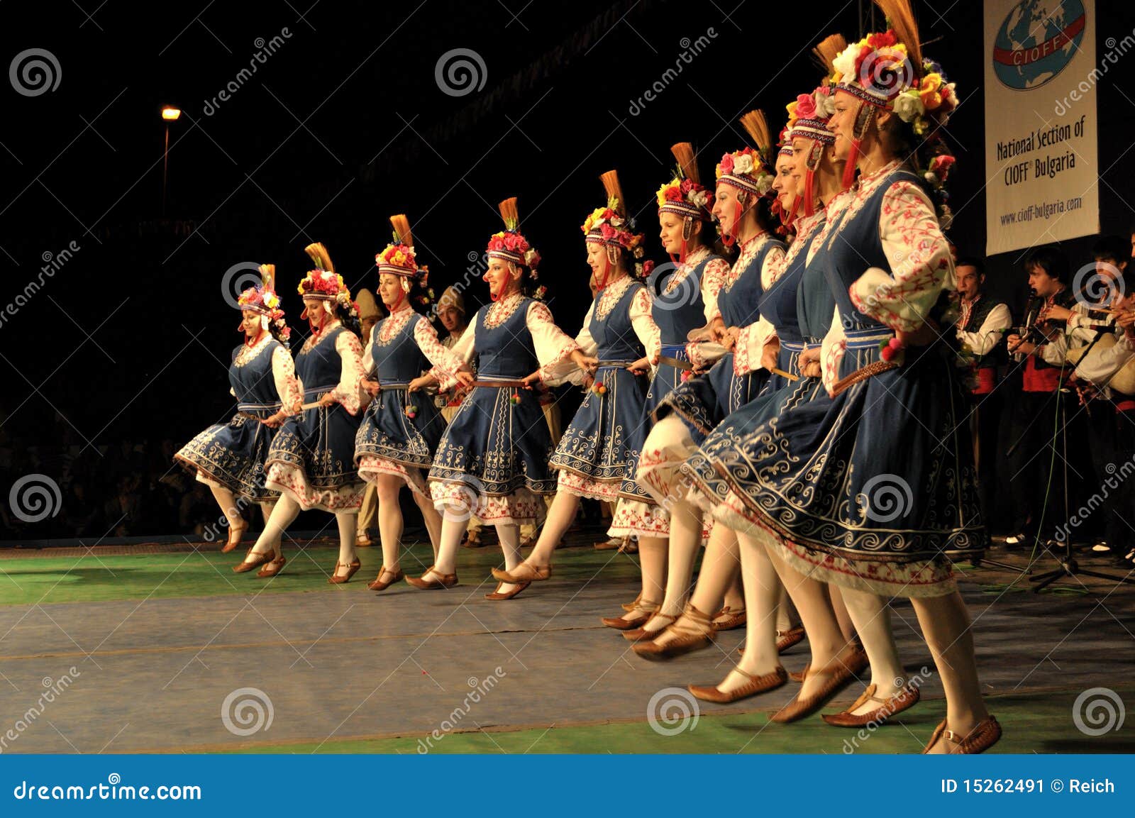 Traditional Dance - Bulgaria Editorial Photo - Image of show, theater ...