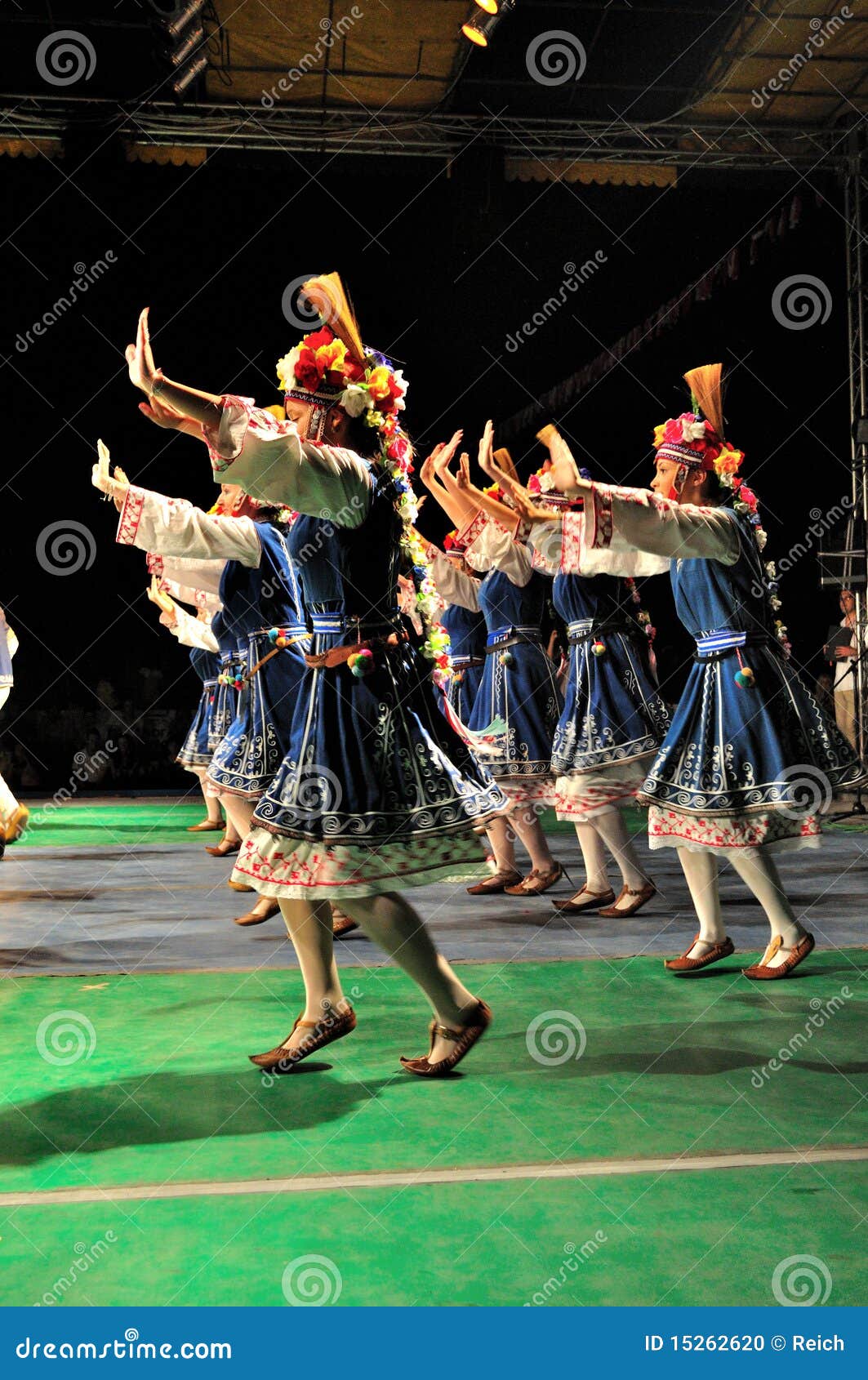 Traditional Dance - Bulgaria Editorial Image - Image of entertainment ...