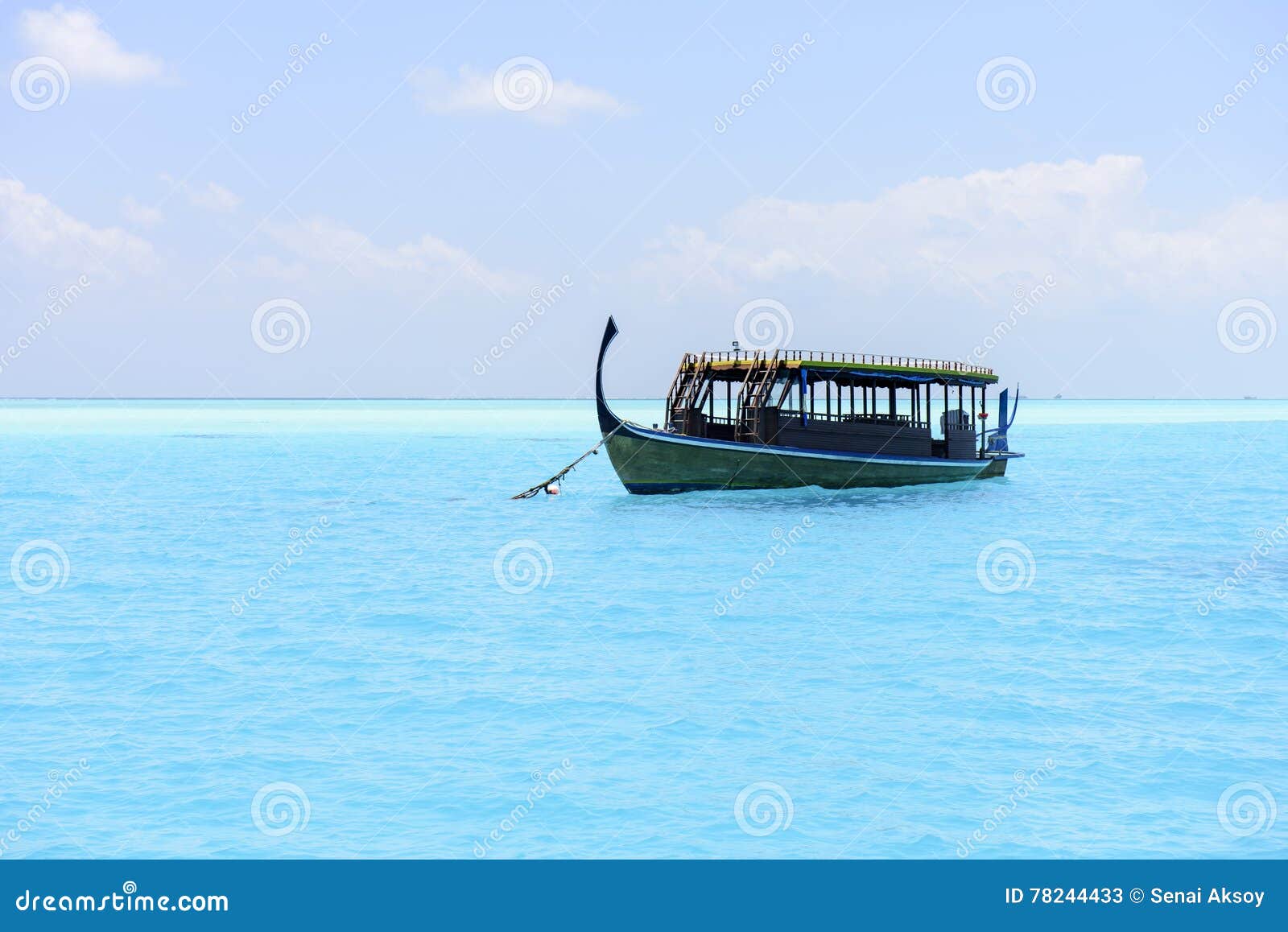 Traditional Dhoni Boat in Maldives Stock Image - Image of bora ...