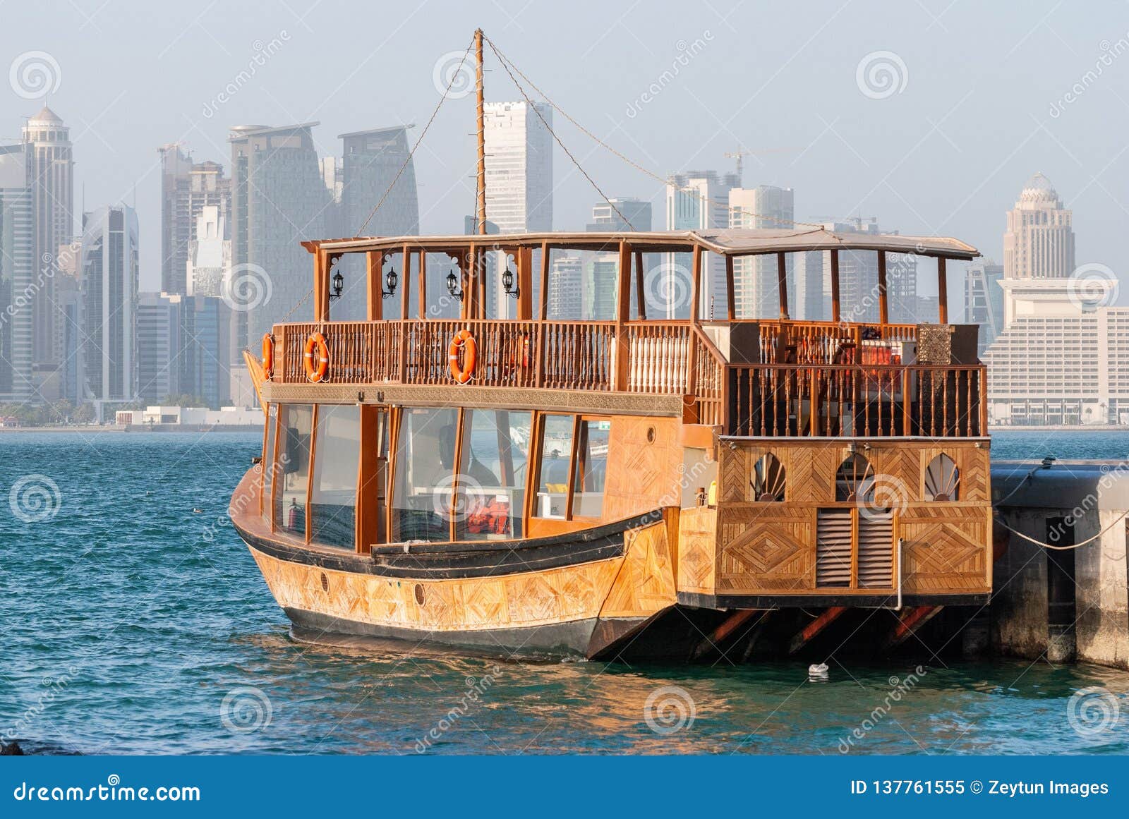 Traditional Dhow Boat in Qatar Stock Image - Image of islamic, capital ...