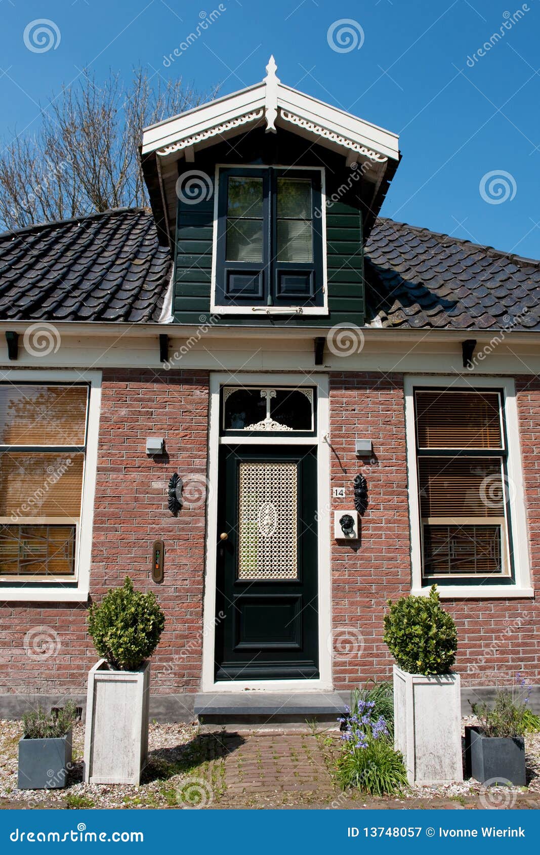 Traditional Dutch house stock image. Image of netherlands - 13748057
