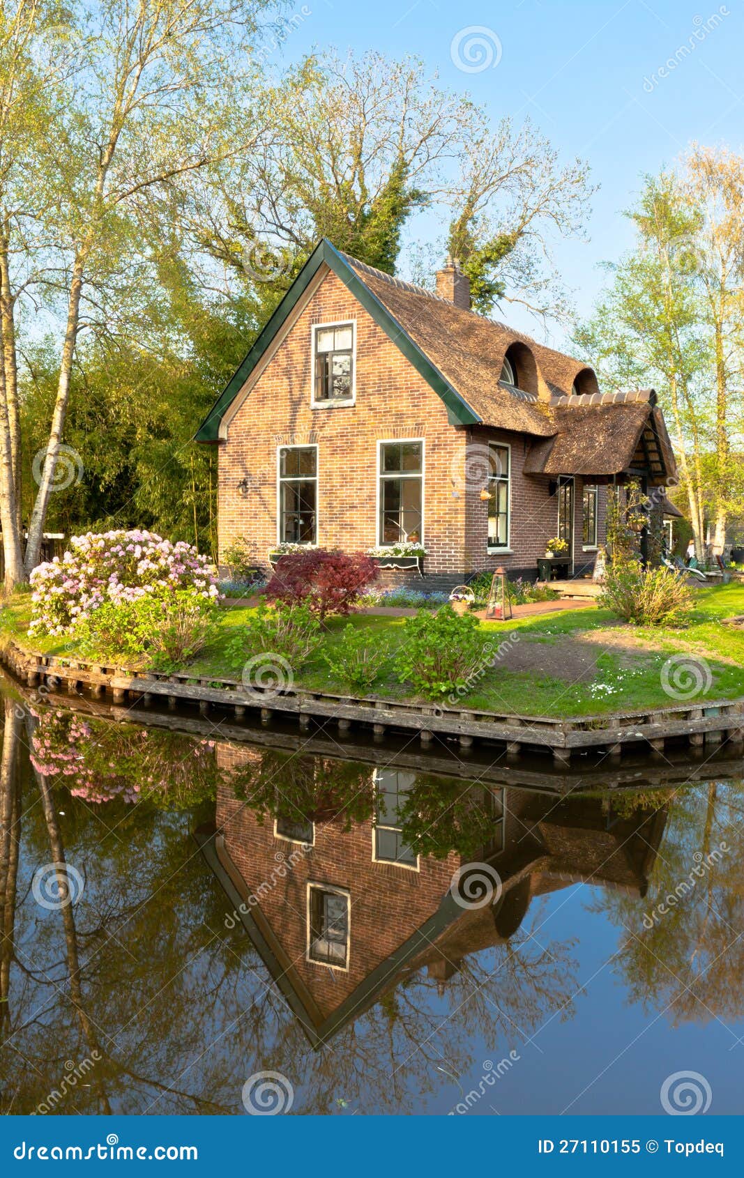 Traditional Dutch house stock image. Image of district - 27110155