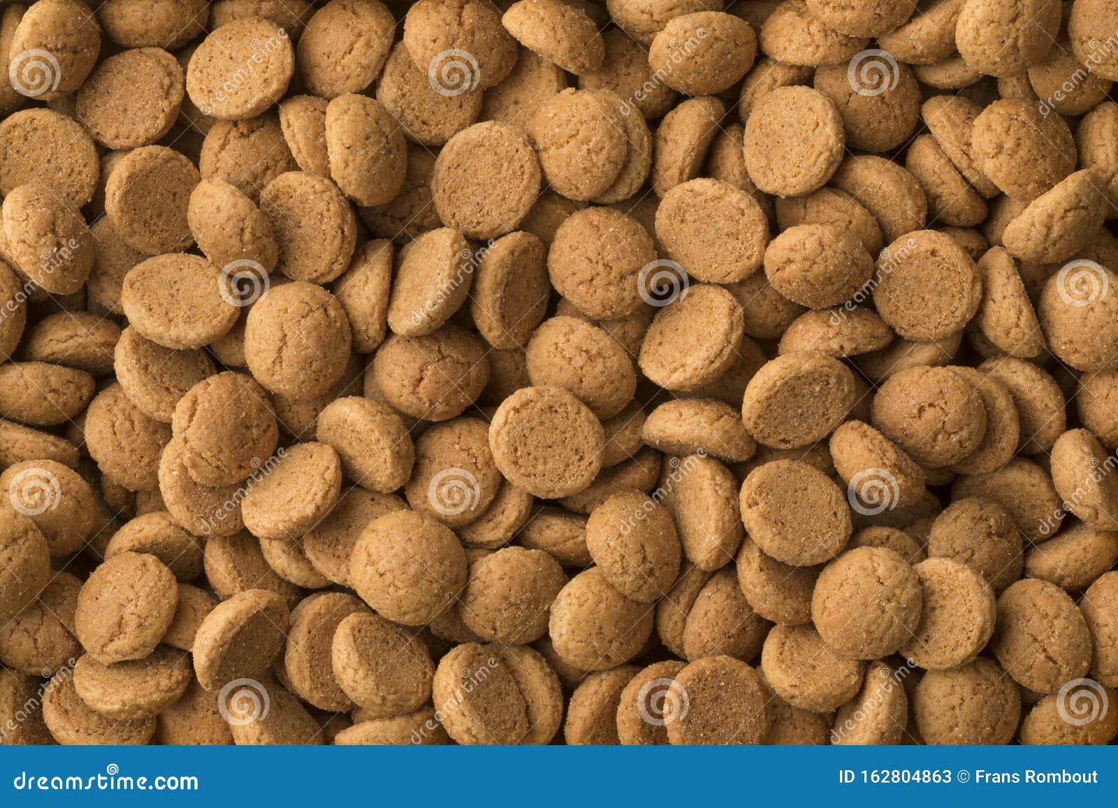 Kruidnoten Stock Photo | CartoonDealer.com #20384832