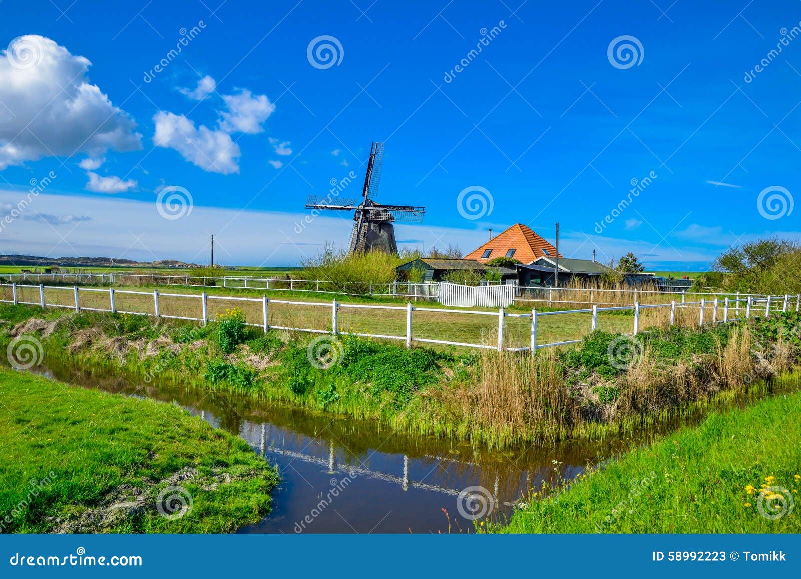 Traditional Dutch Windmill in Famous Kinderdijk, the Netherlands Stock ...