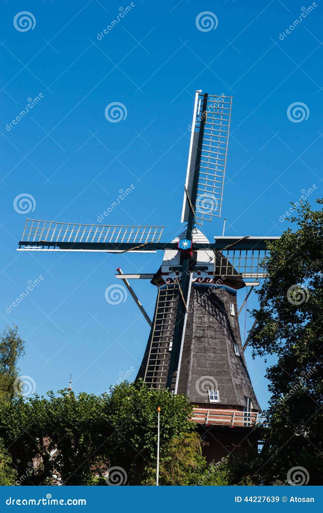 Traditional Dutch Windmill stock image. Image of agriculture - 44227639