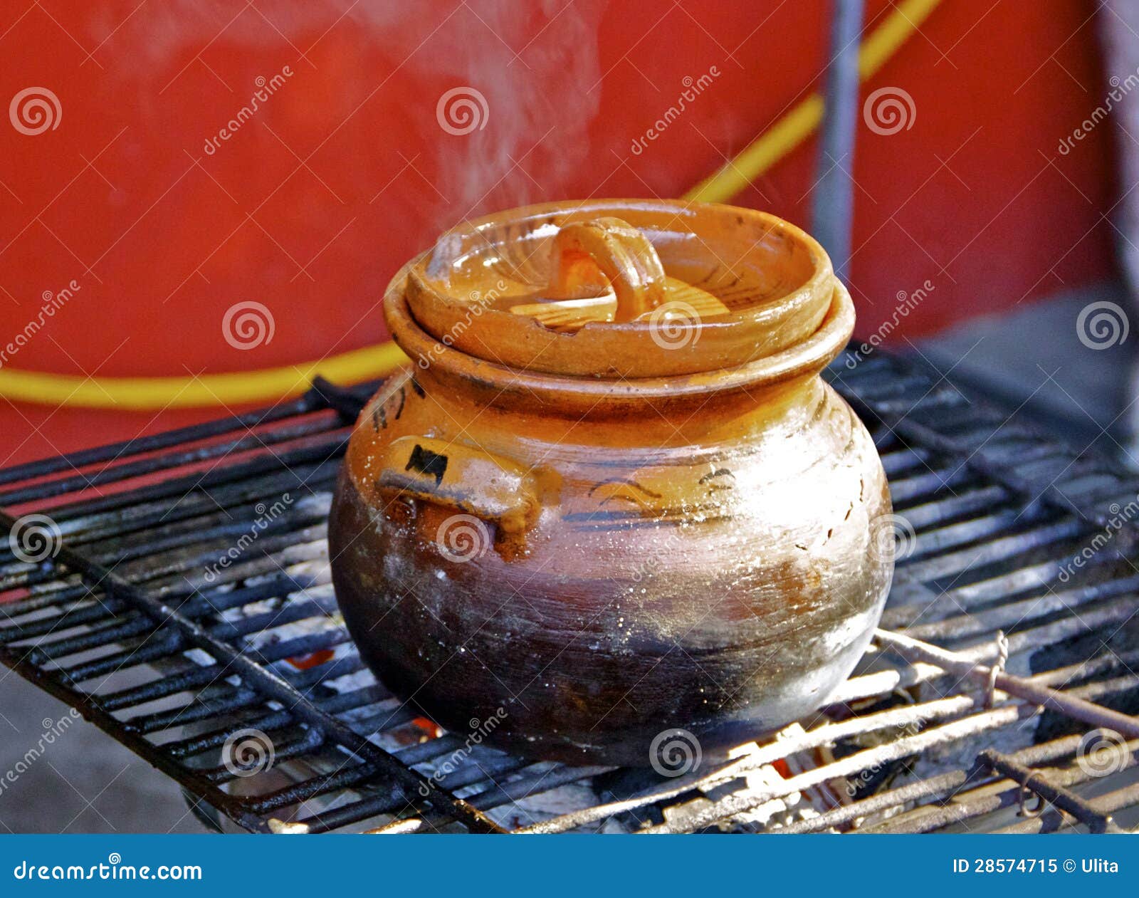 Traditional Earthen Cookware, Mexico Stock Image - Image of charcoal ...