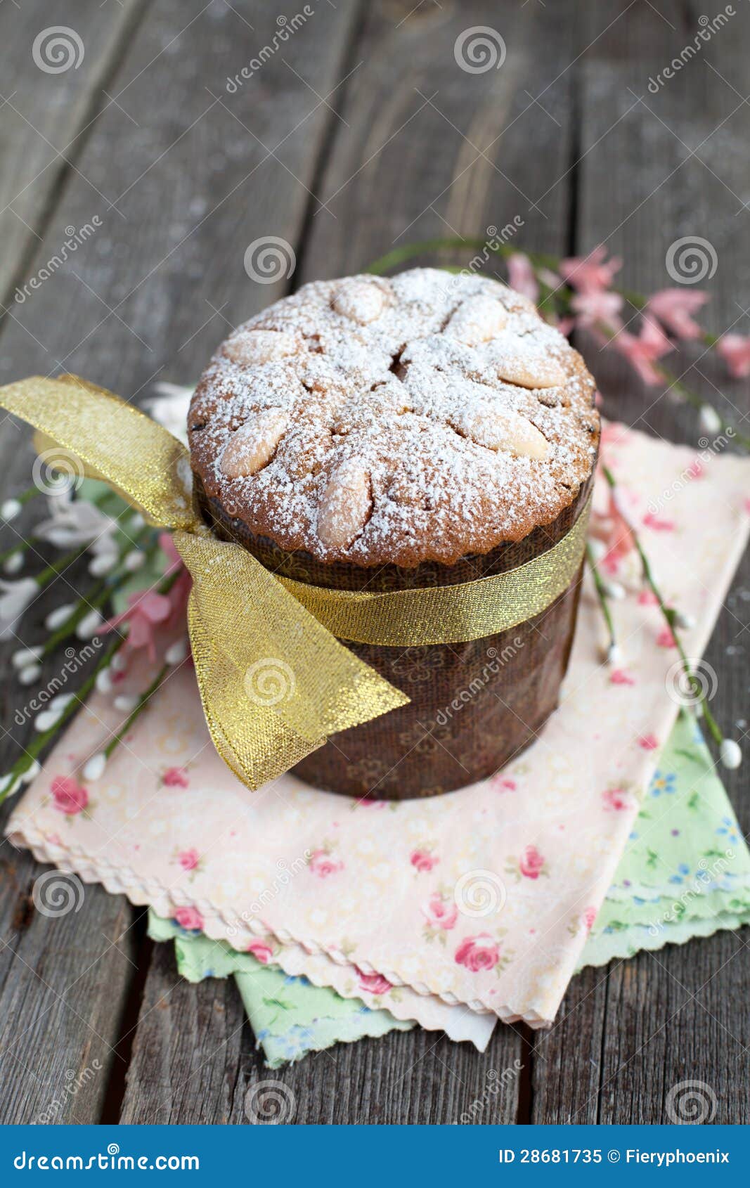Traditional Easter Cake, Kulich Stock Image - Image of group, eggs ...