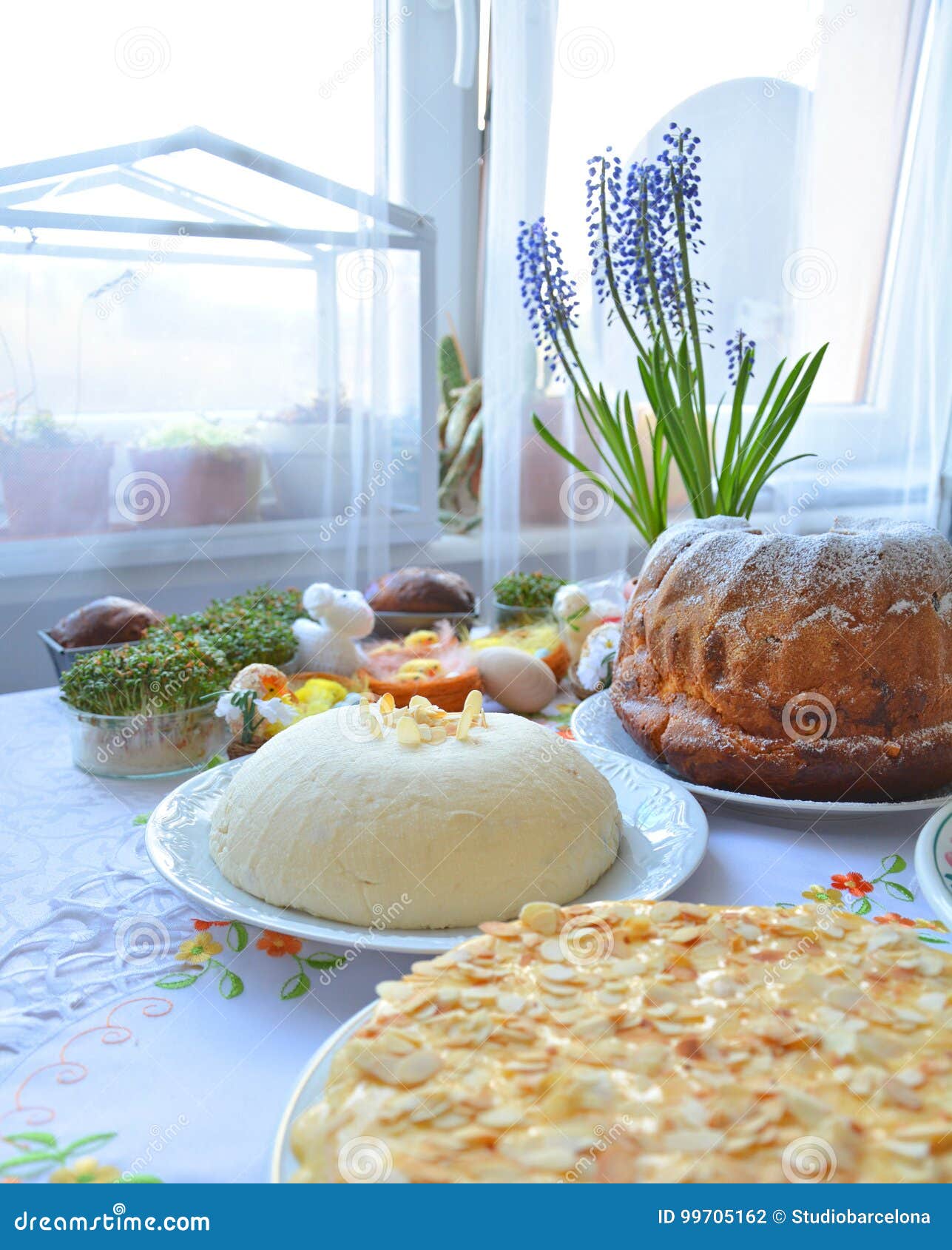 Traditional Easter cakes stock photo. Image of almonds - 99705162