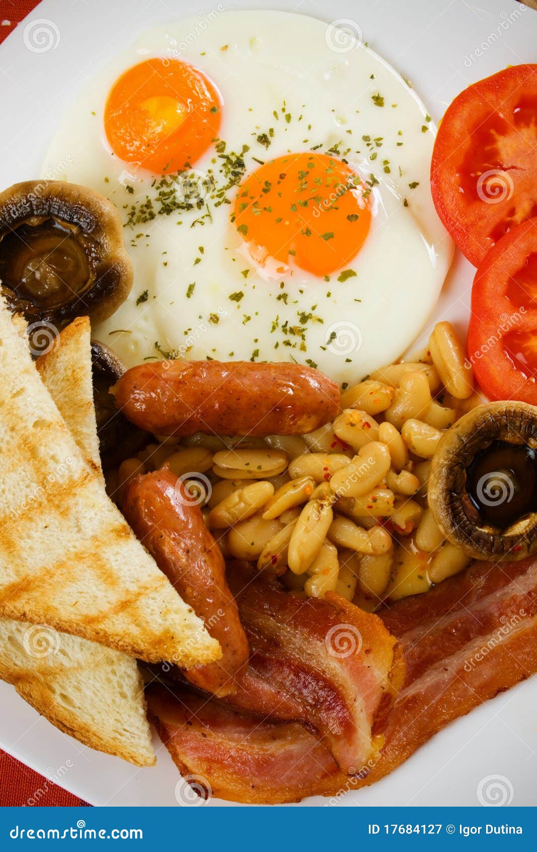 Traditional English Breakfast Stock Image - Image of food, fried: 17684127